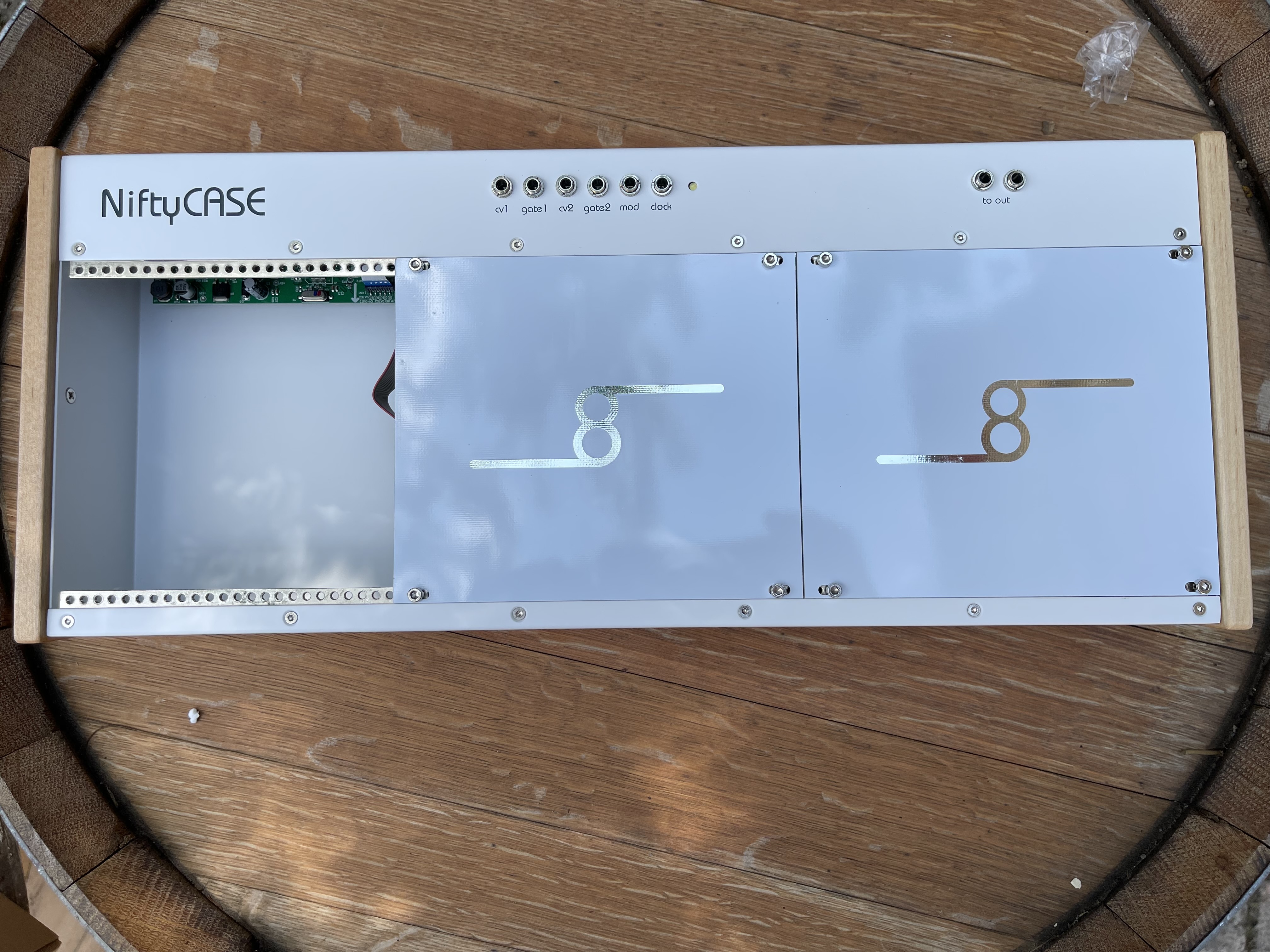 NiftyCase - Cre8audio NiftyCase - Audiofanzine