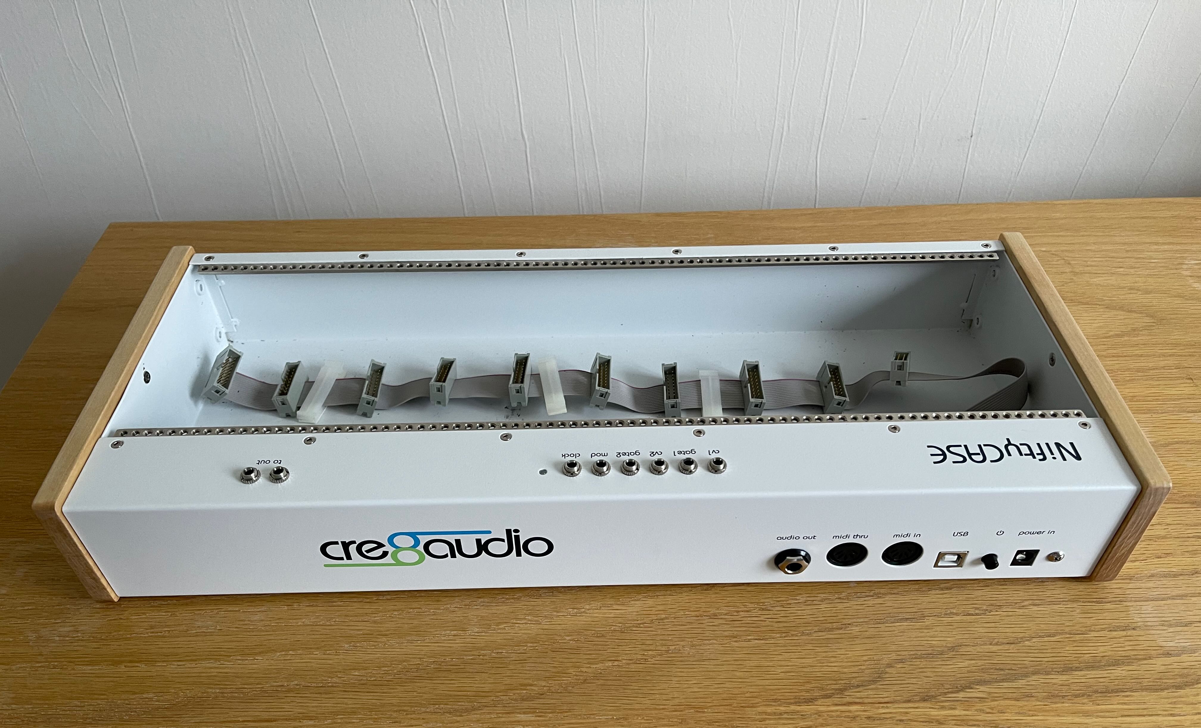 NiftyCase - Cre8audio NiftyCase - Audiofanzine