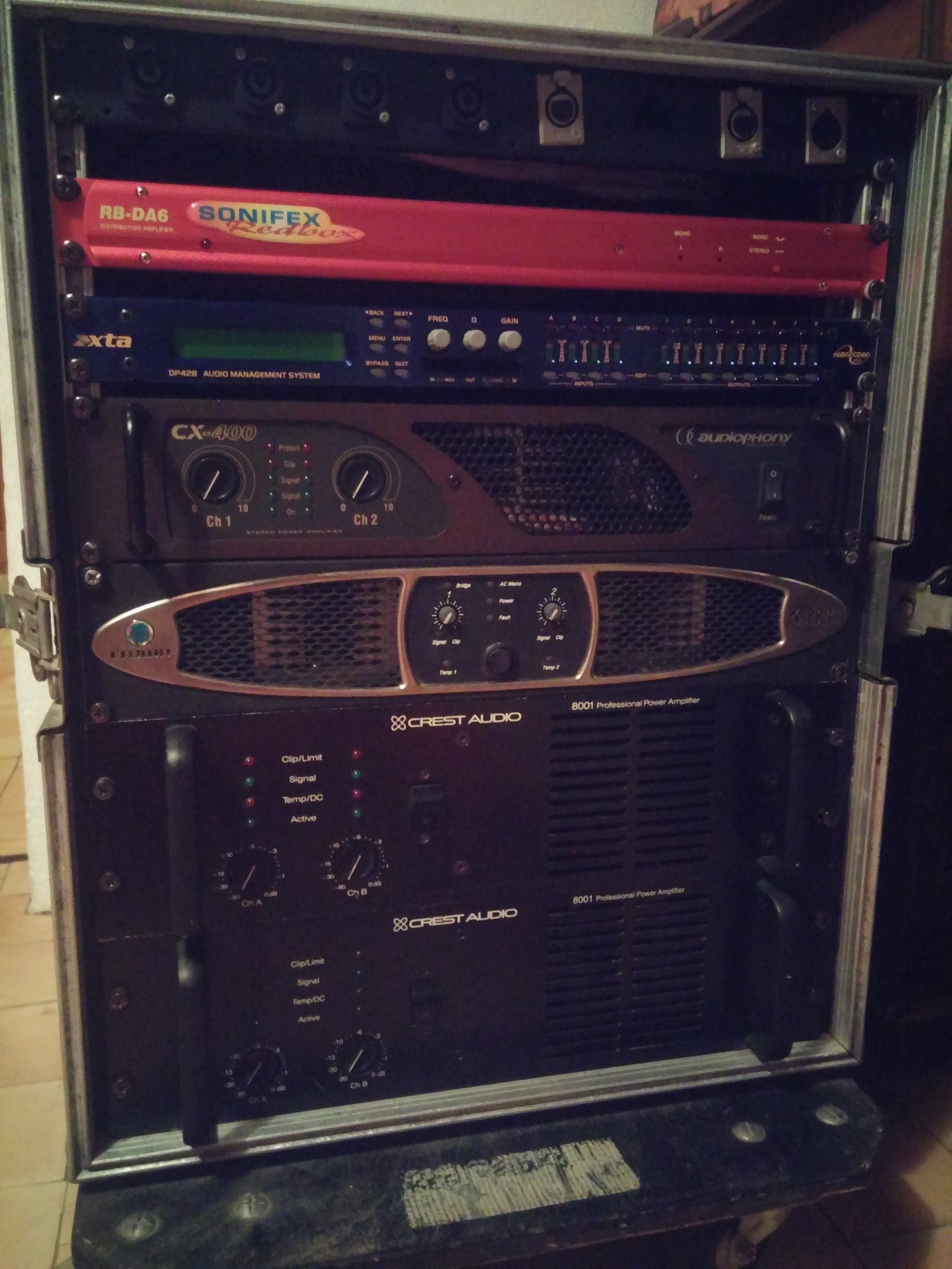 8001 - Crest Audio 8001 - Audiofanzine