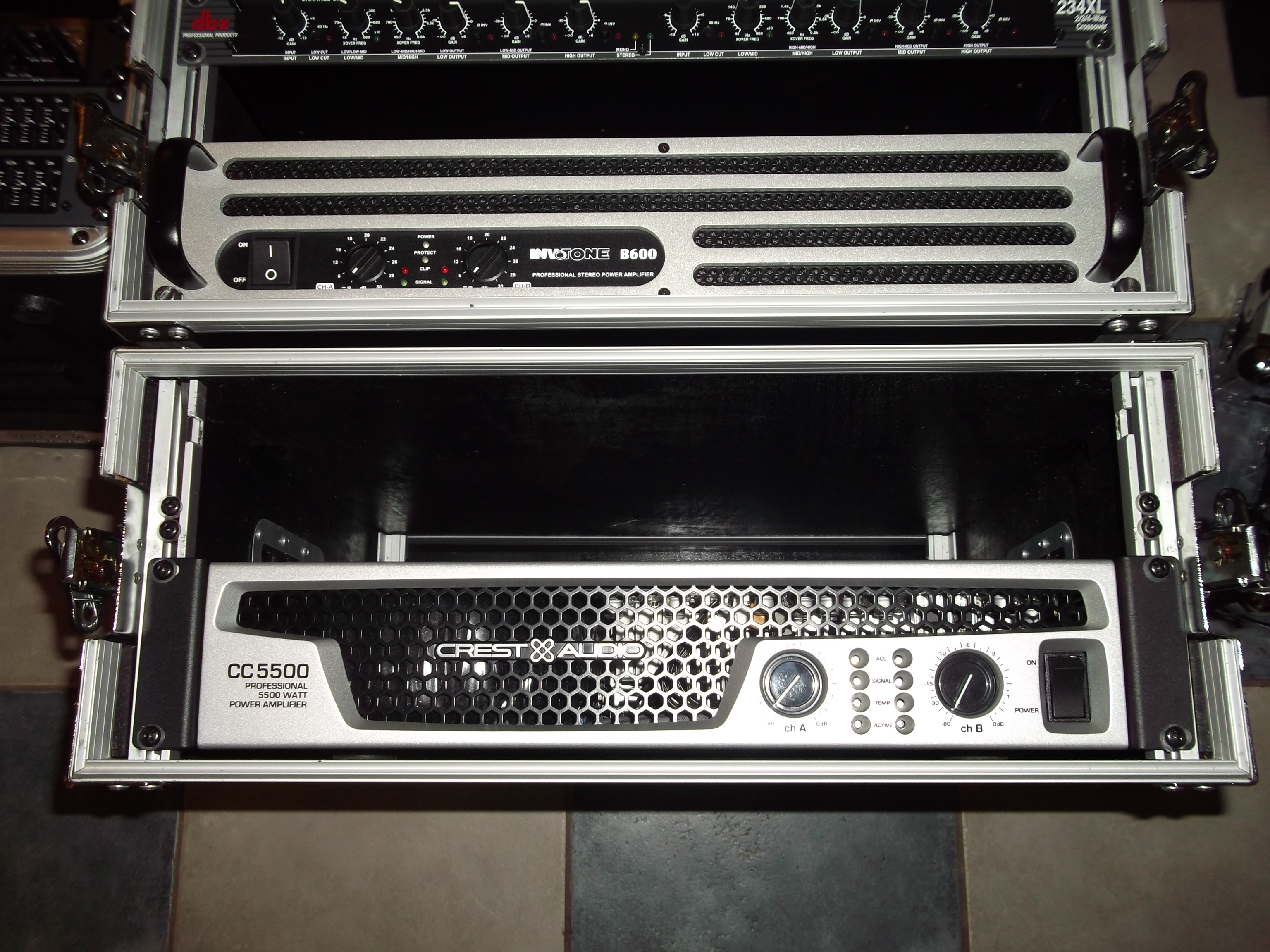 CC 5500 - Crest Audio CC 5500 - Audiofanzine