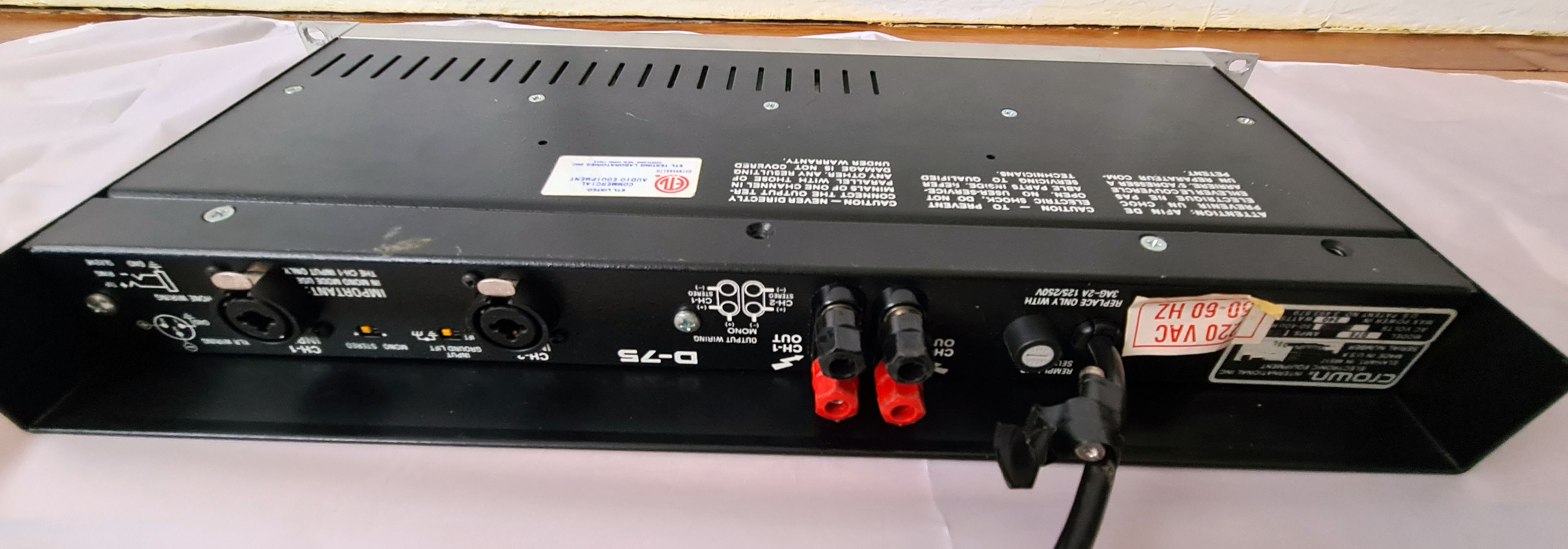 D75 - Crown D75 - Audiofanzine