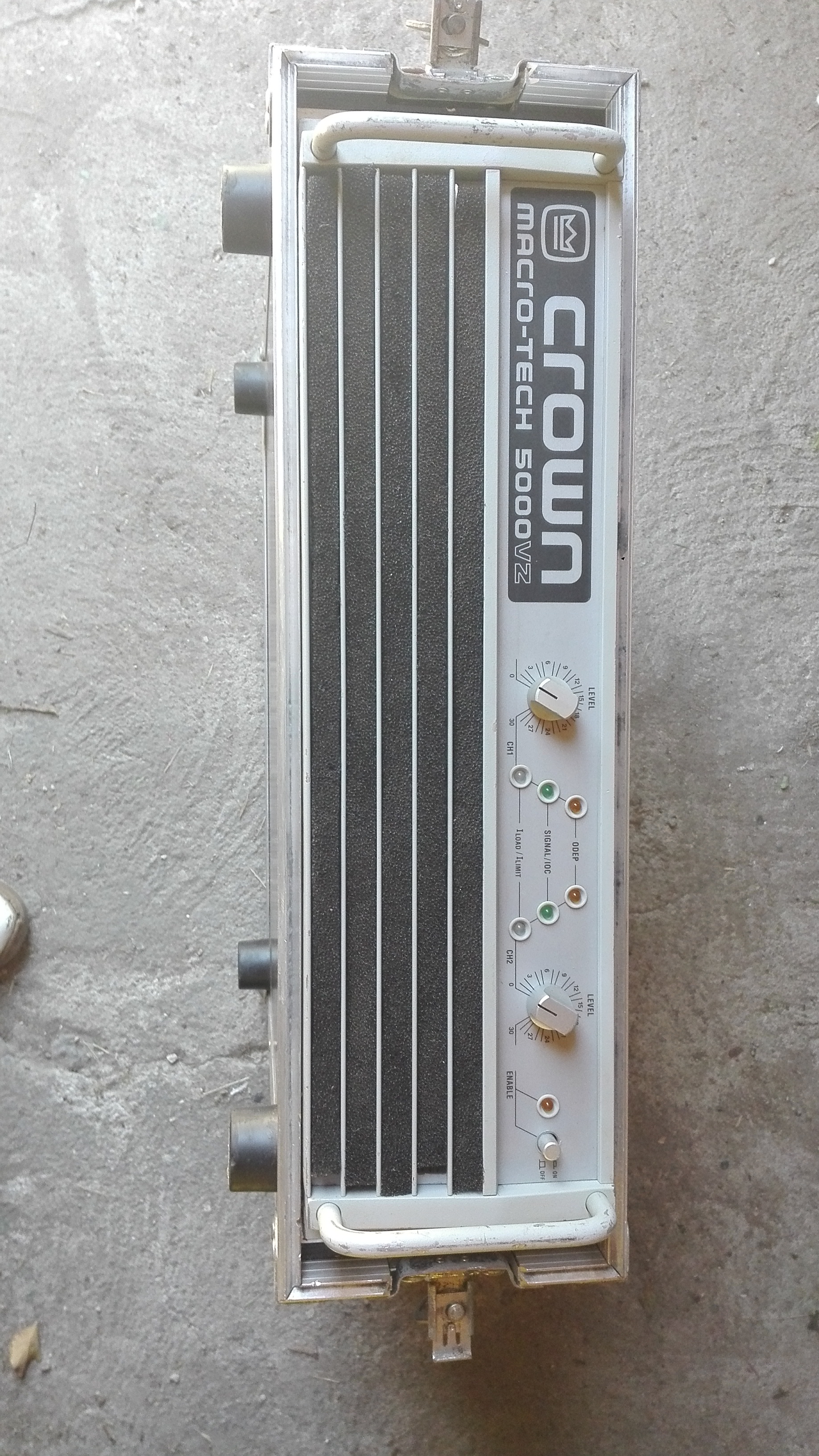 MA 5000VZ - Crown MA 5000VZ - Audiofanzine