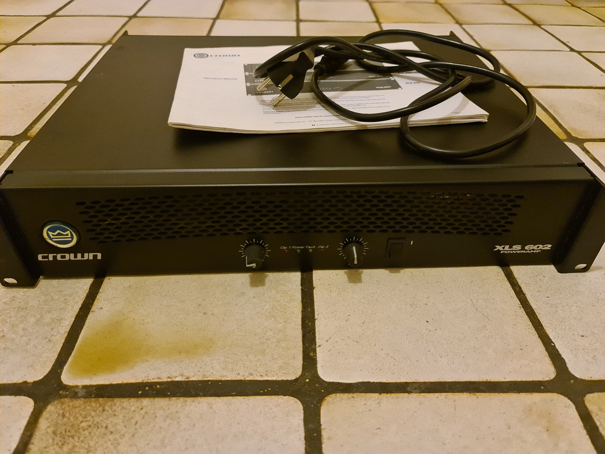 XLS 602 - Crown XLS 602 - Audiofanzine