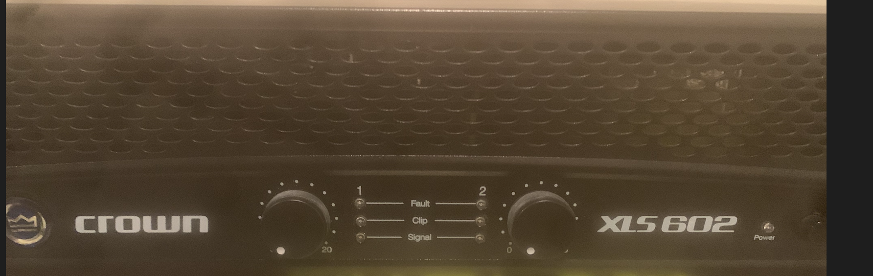 XLS 602 - Crown XLS 602 - Audiofanzine