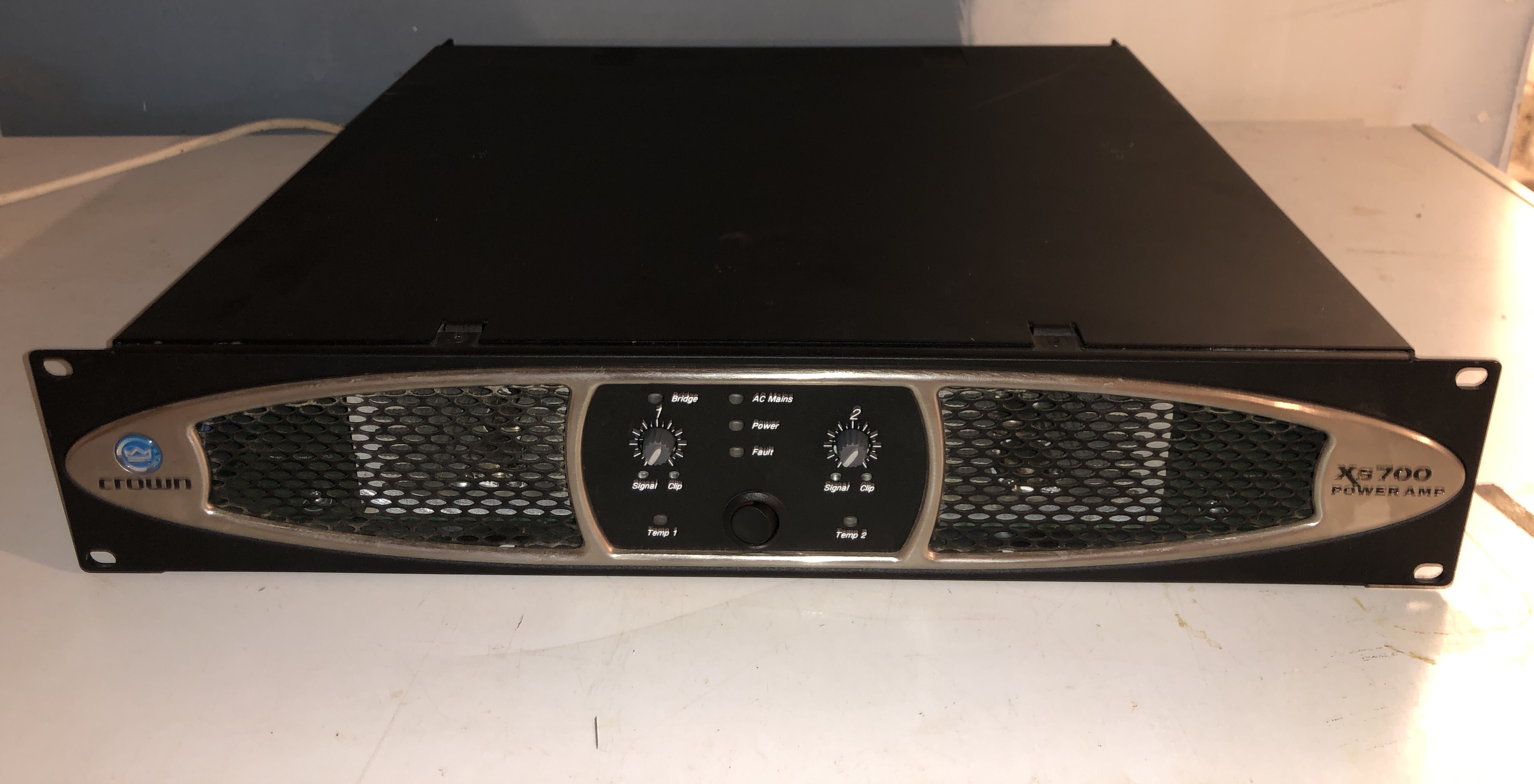 XS700 - Crown XS700 - Audiofanzine