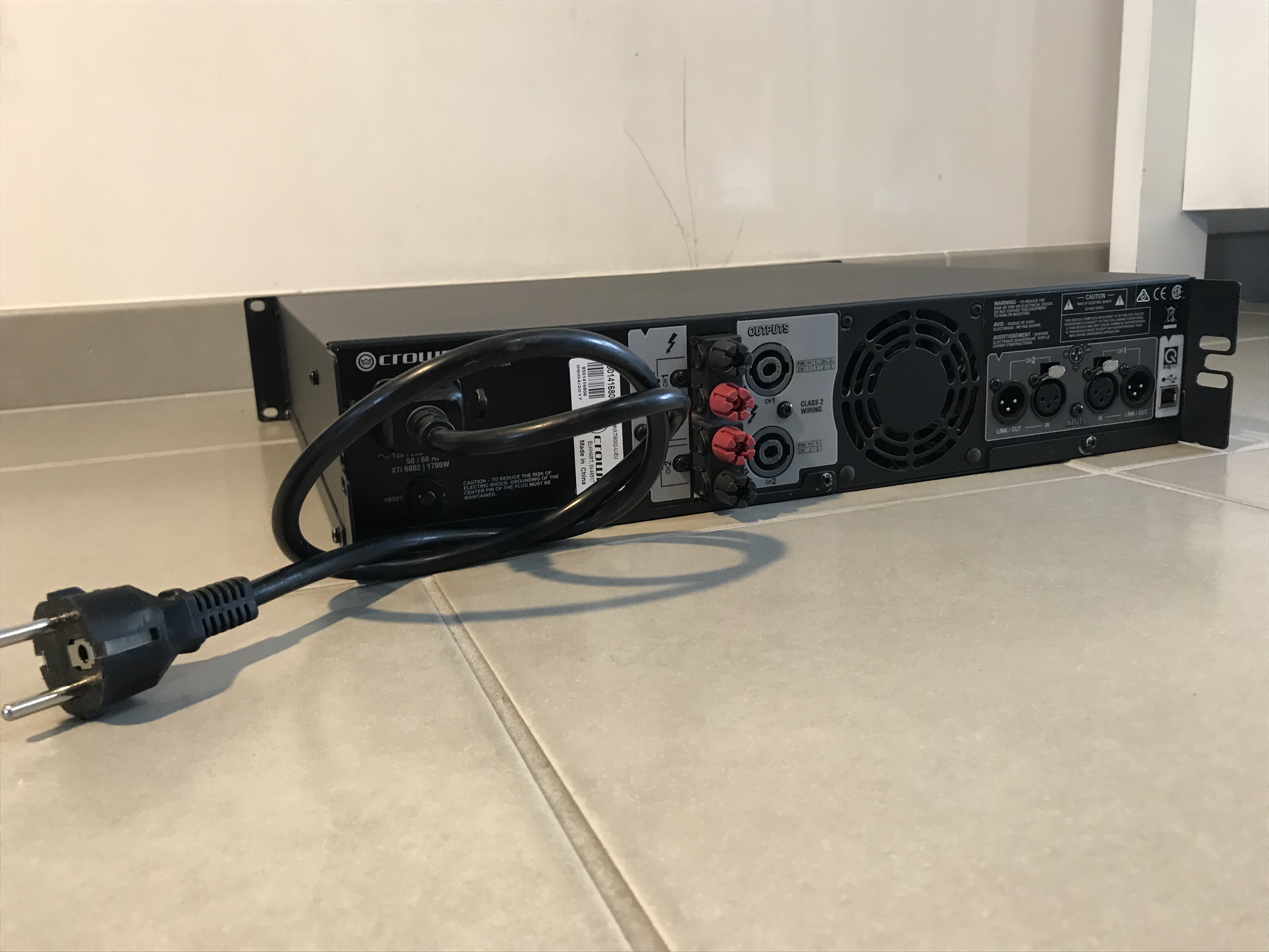 XTi 6002 - Crown XTi 6002 - Audiofanzine