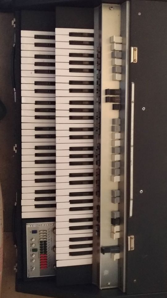 Organizer 2 - Crumar Organizer 2 - Audiofanzine