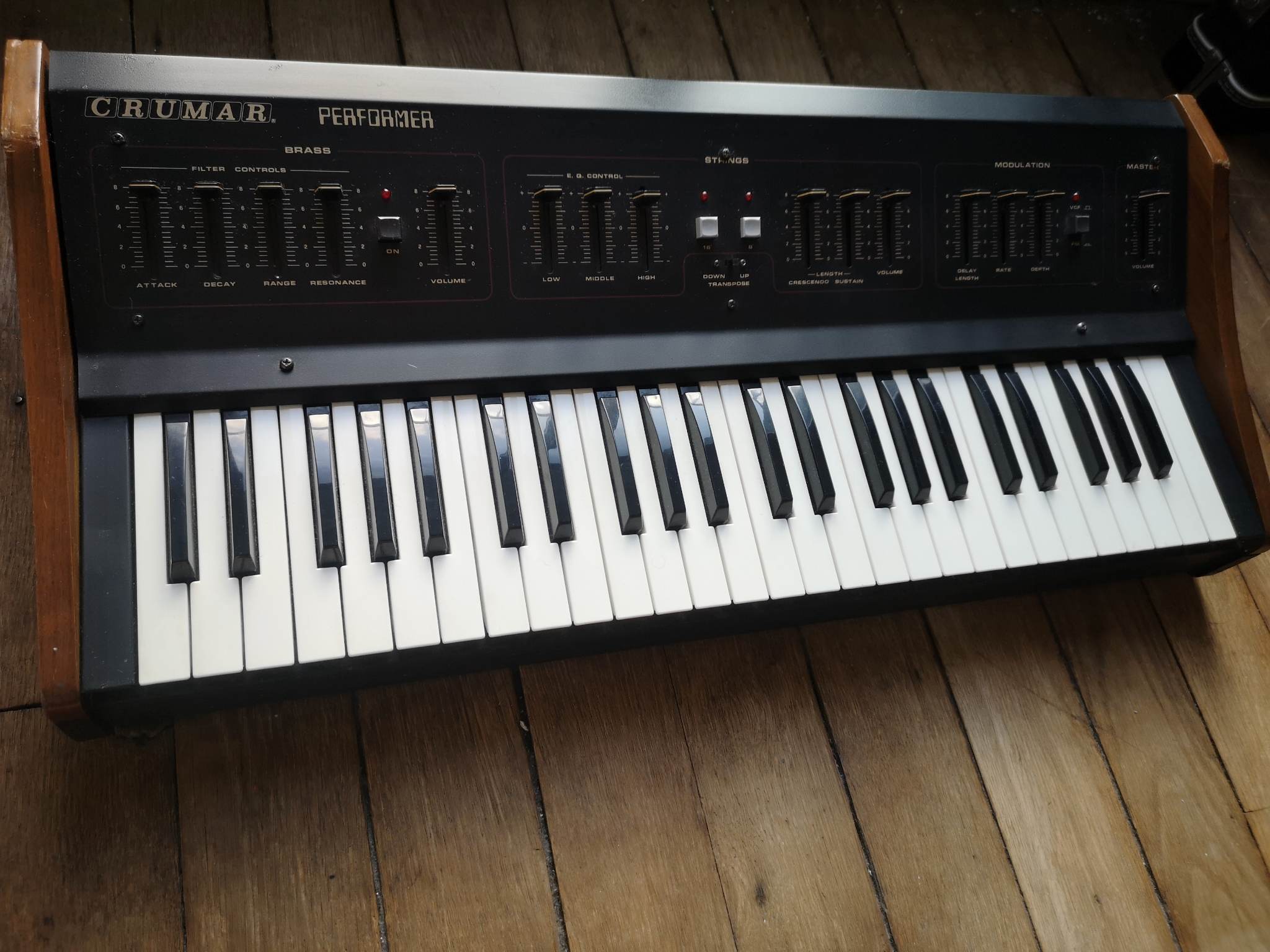 Performer - Crumar Performer - Audiofanzine