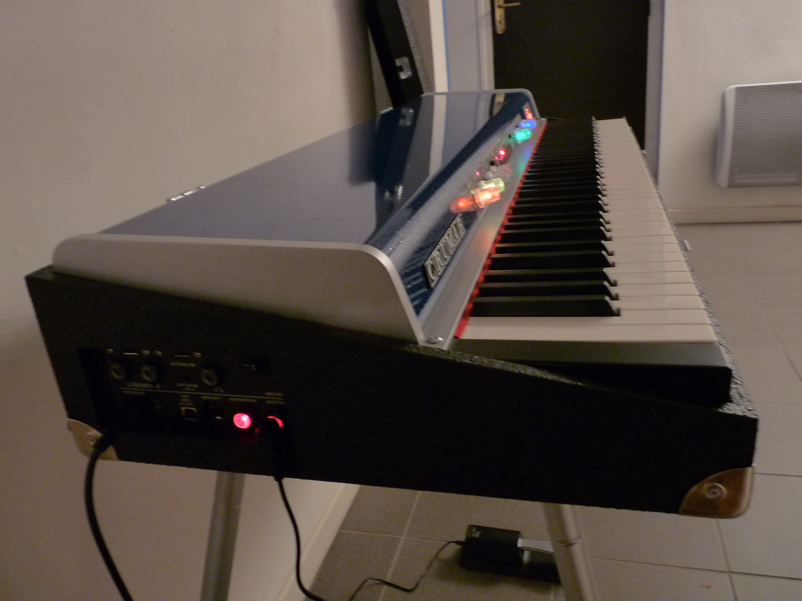 Seven - Crumar Seven - Audiofanzine