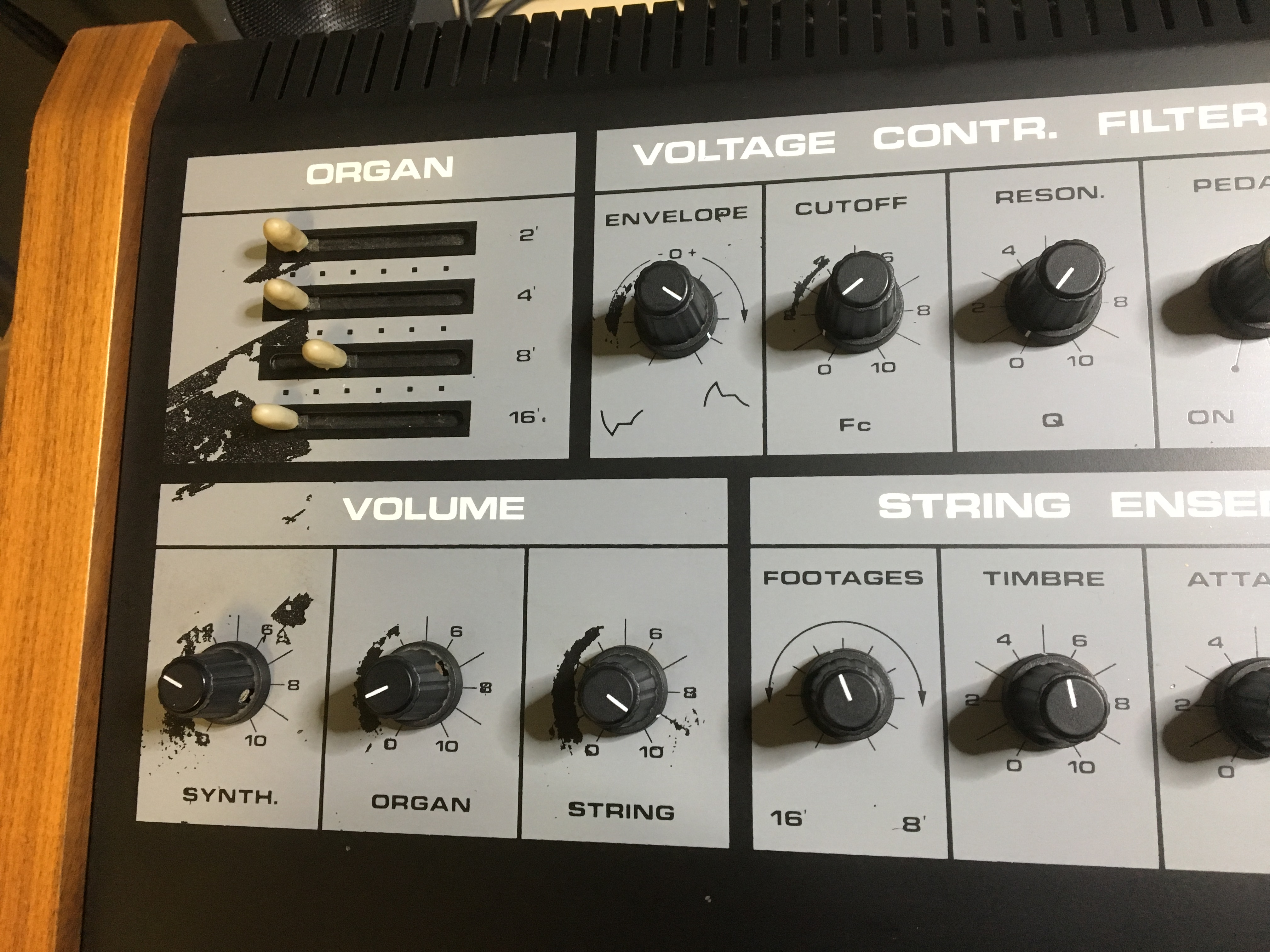 TRILOGY - Crumar Trilogy - Audiofanzine