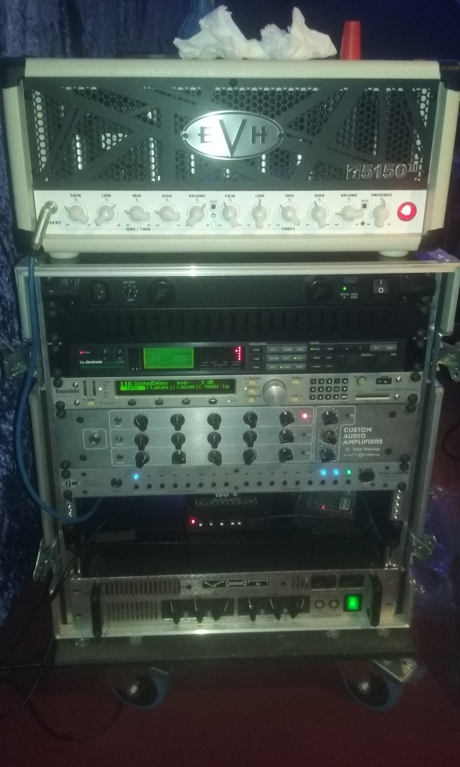 3+ - Custom Audio Electronics 3+ - Audiofanzine