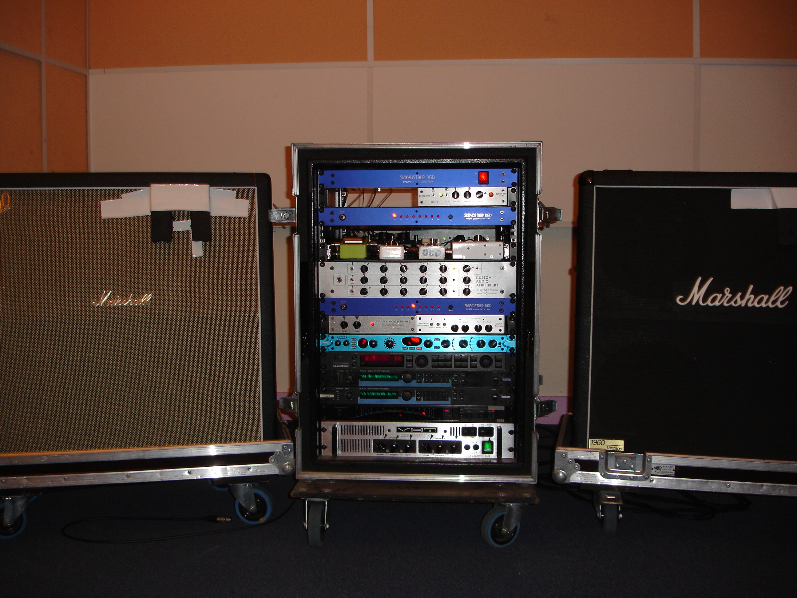 3 + SE - Custom Audio Electronics 3 + SE - Audiofanzine