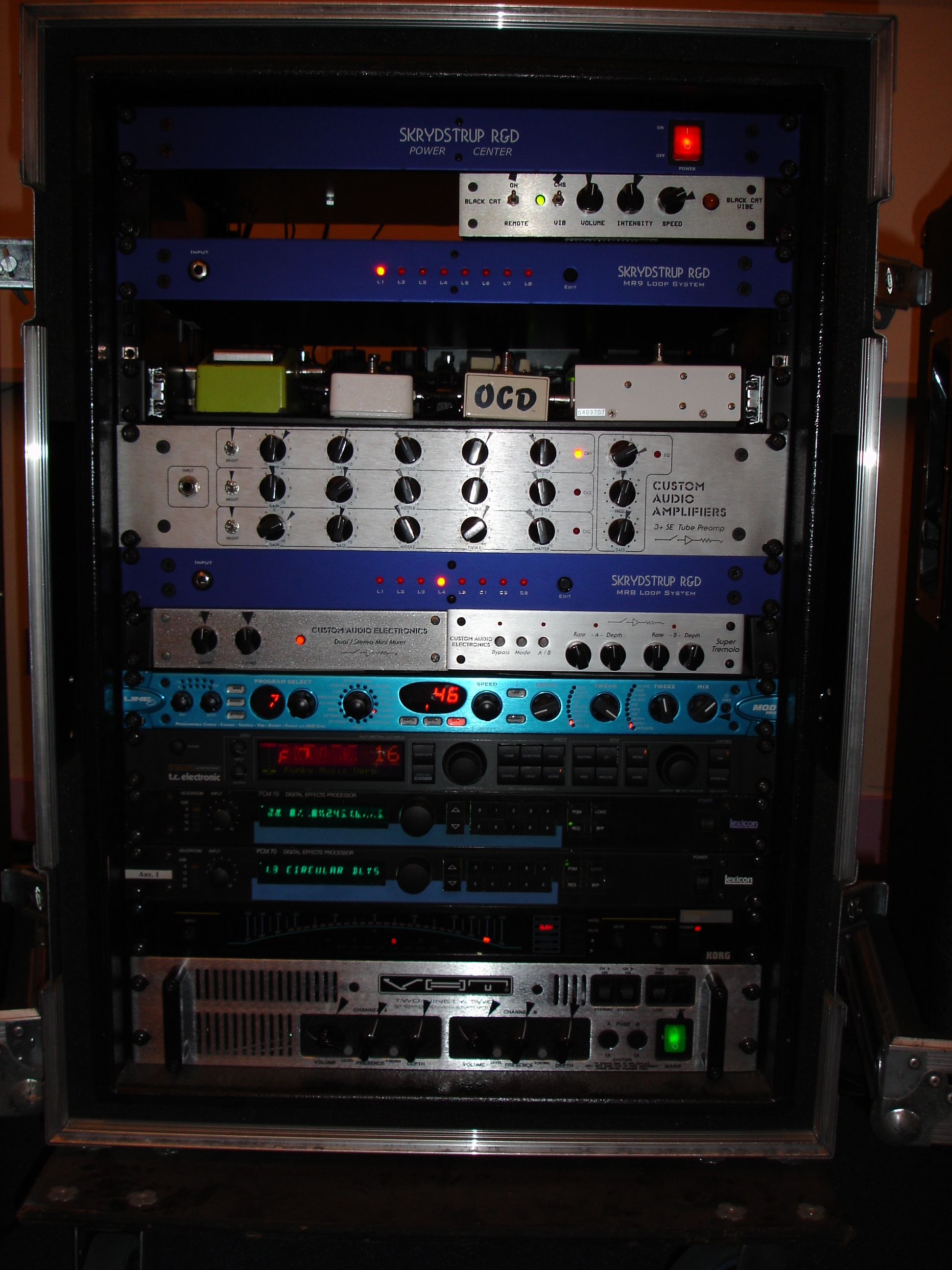 3 + SE - Custom Audio Electronics 3 + SE - Audiofanzine