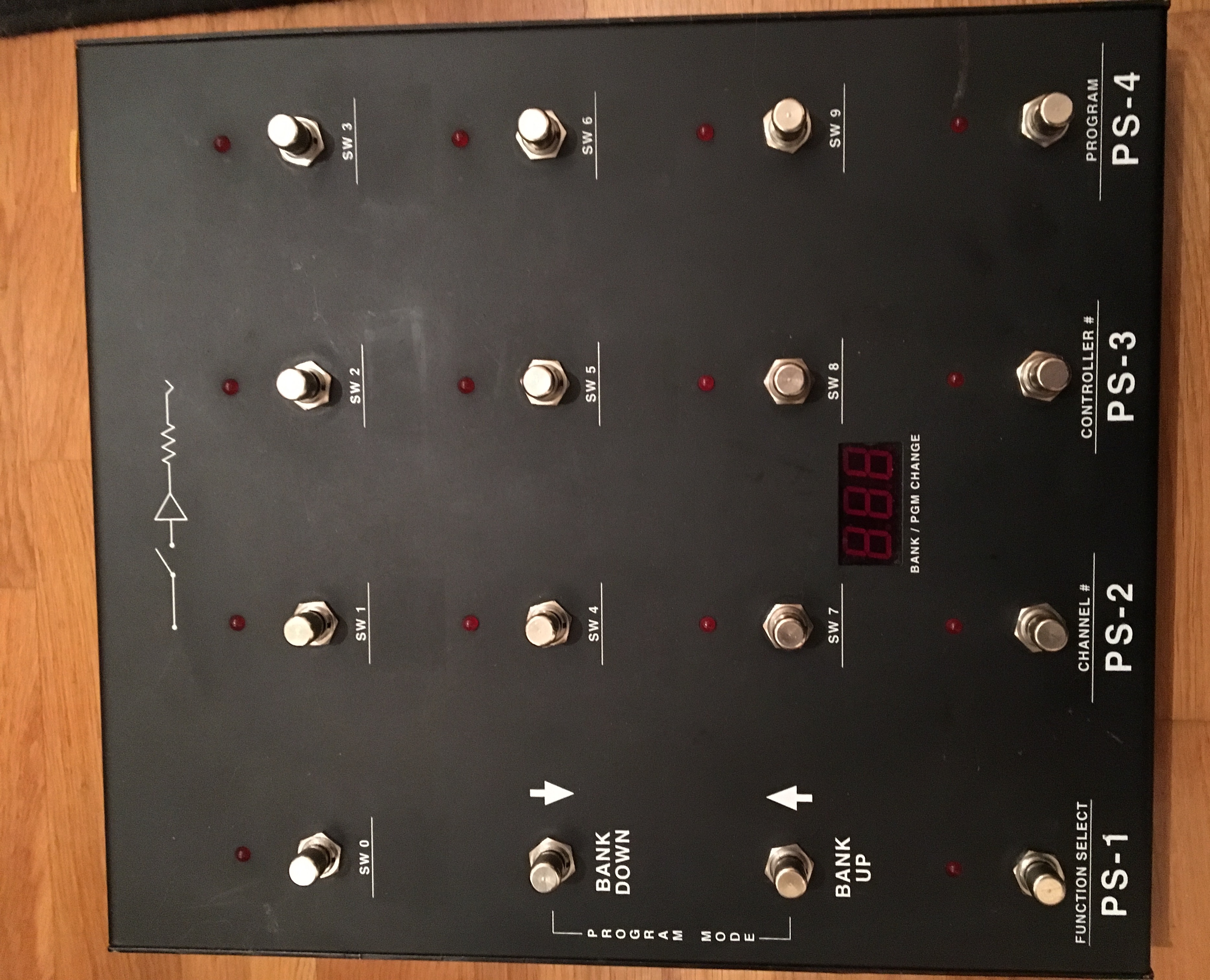 RS-10 - Custom Audio Electronics RS-10 - Audiofanzine