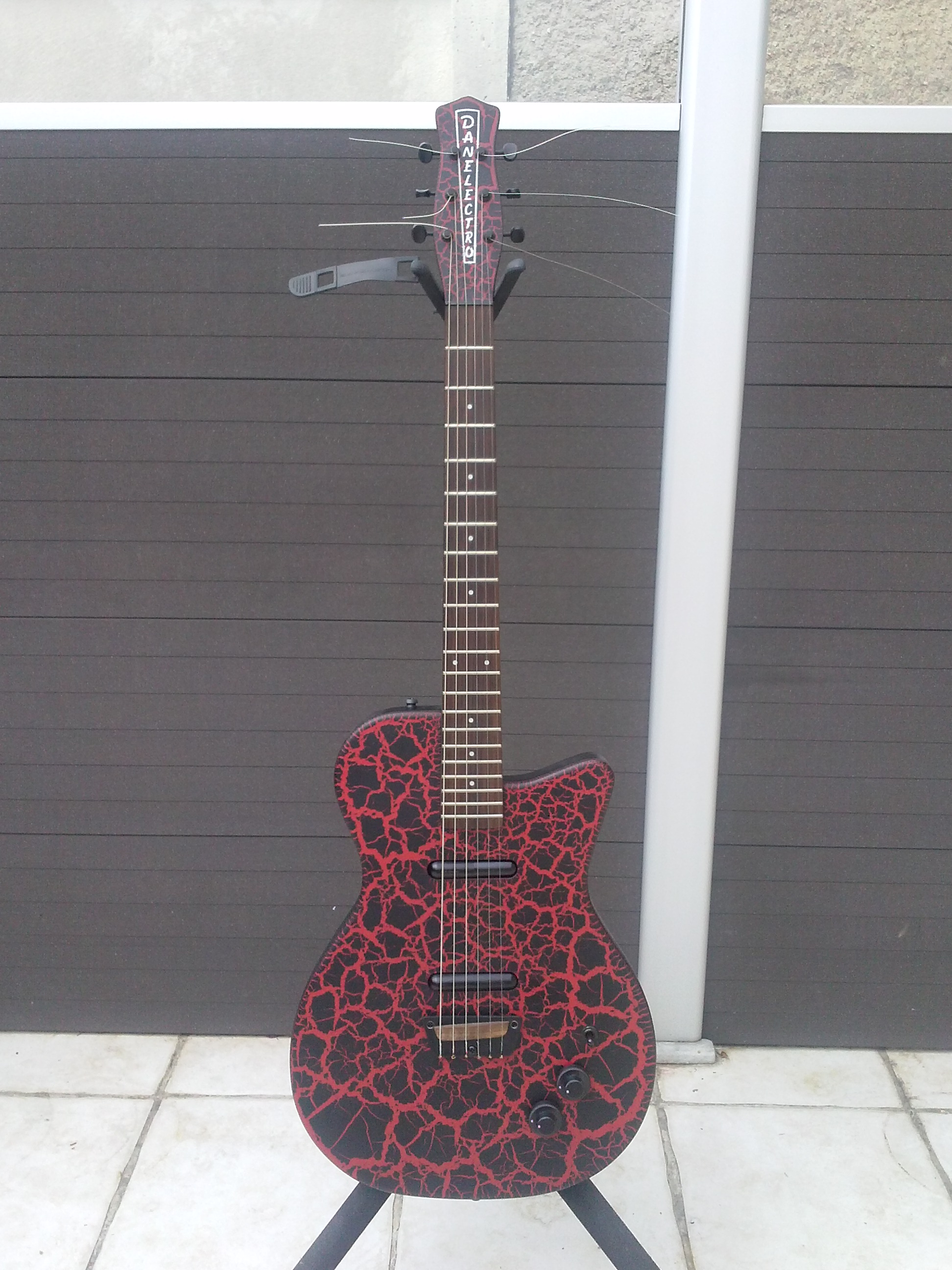 56-U2 - Danelectro 56-U2 - Audiofanzine