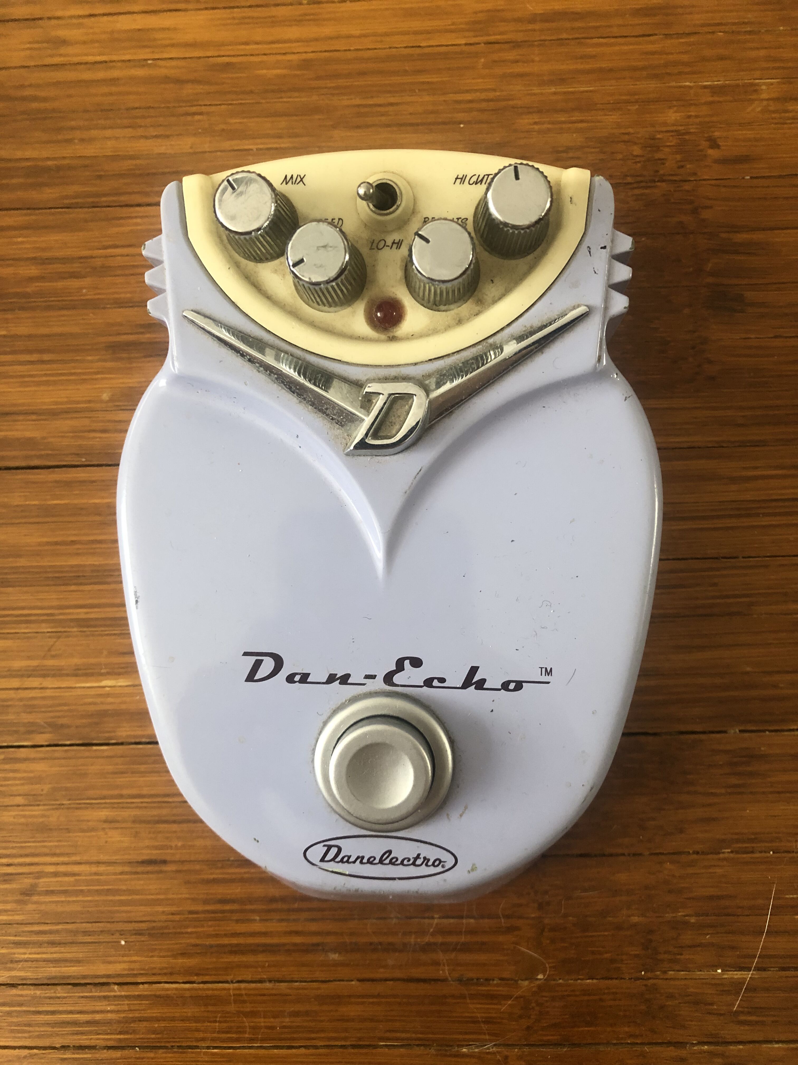 DE-1 Dan-Echo - Danelectro DE-1 Dan-Echo - Audiofanzine