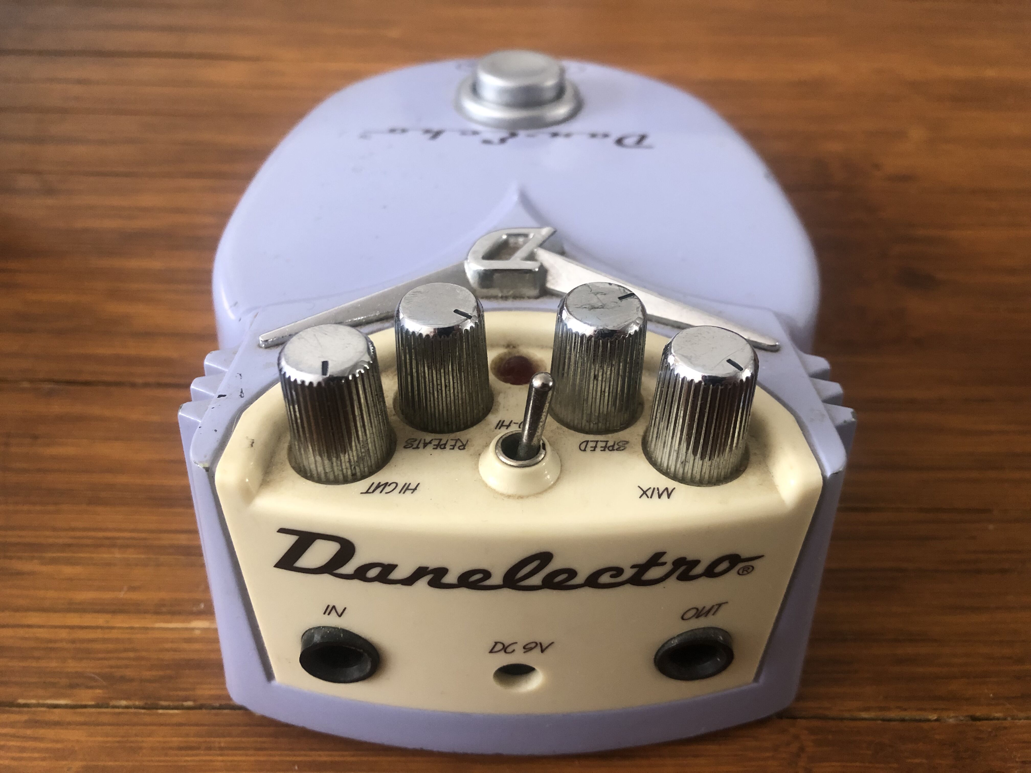 DE-1 Dan-Echo - Danelectro DE-1 Dan-Echo - Audiofanzine