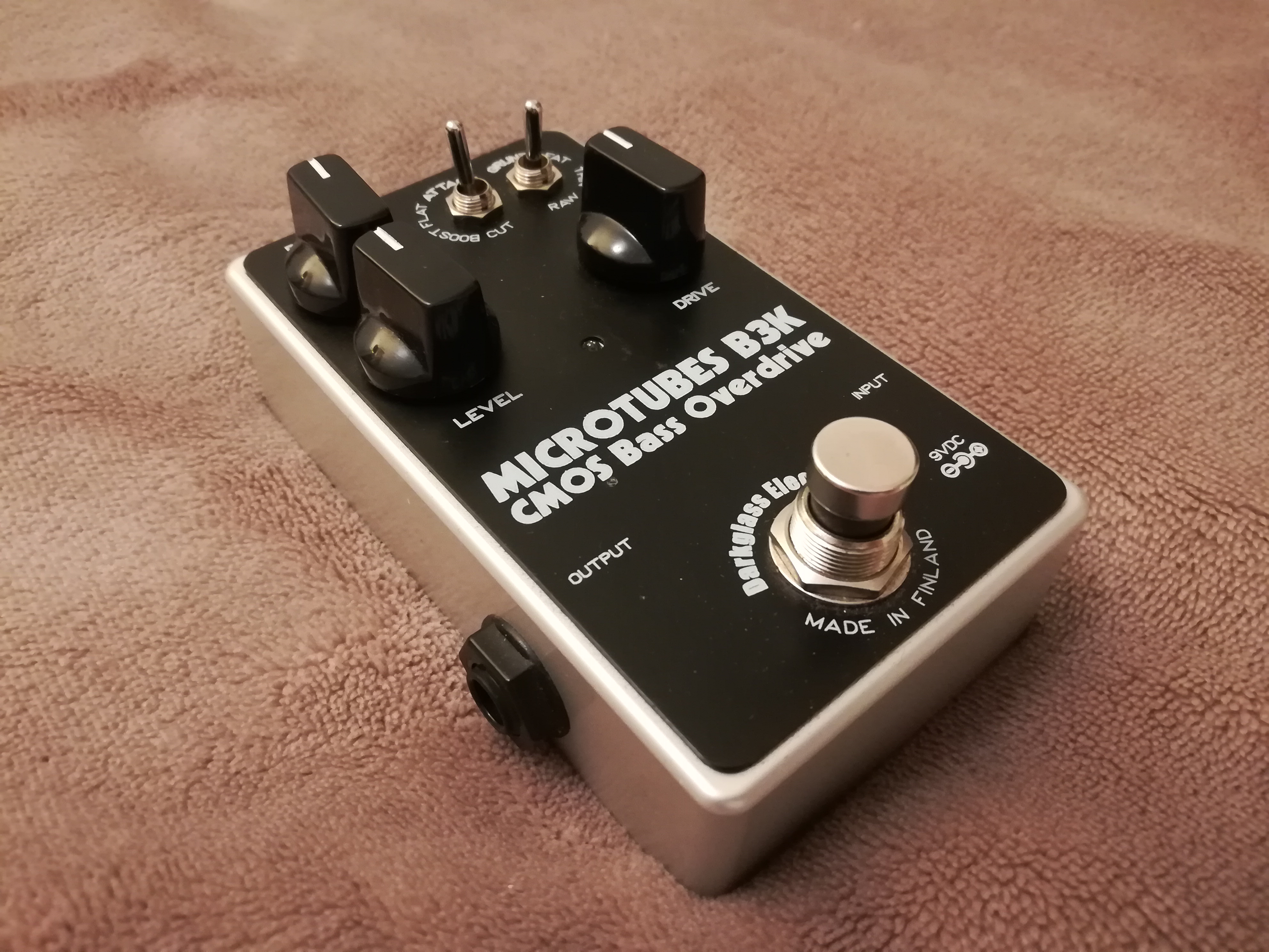 Microtubes B3K - Darkglass Electronics Microtubes B3K - Audiofanzine