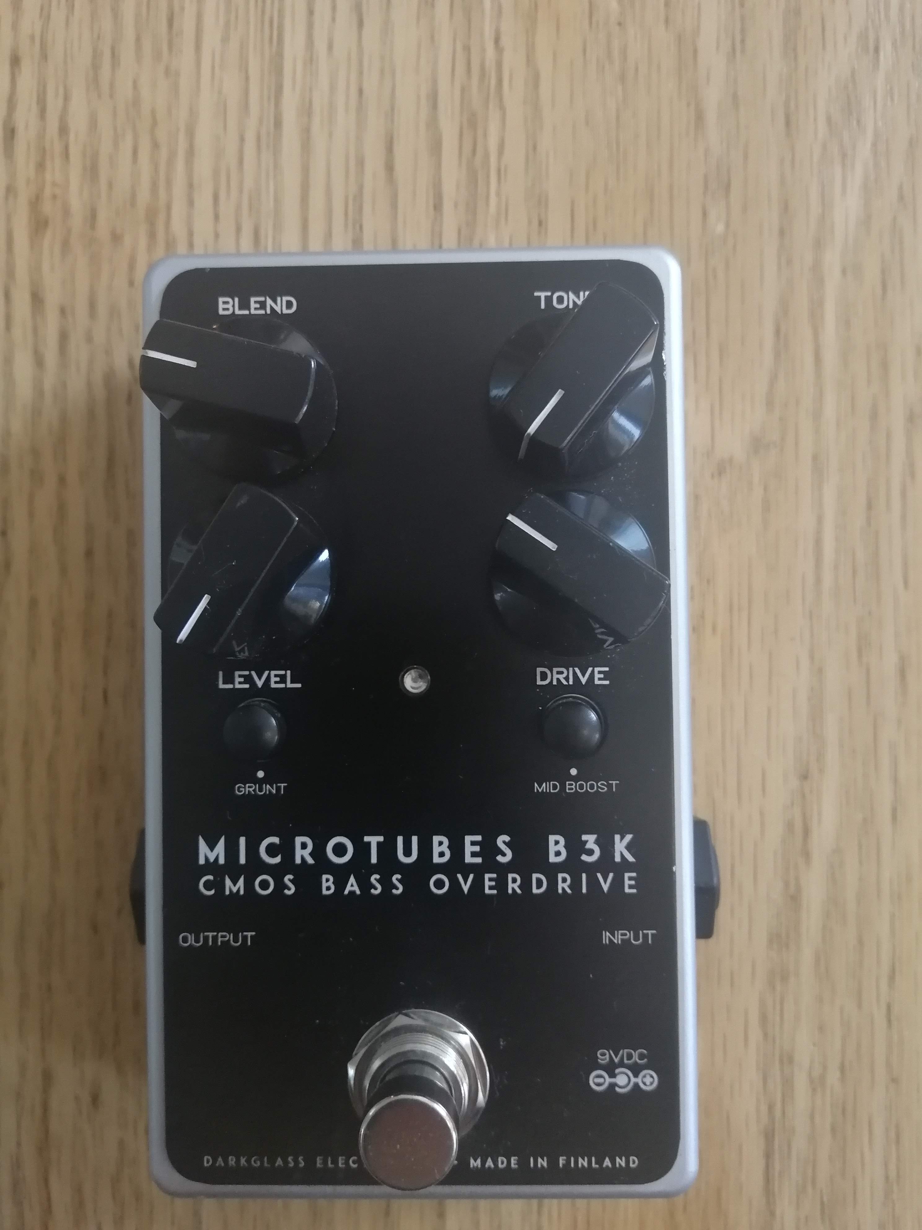 Microtubes B3K V2 - Darkglass Electronics Microtubes B3K V2 - Audiofanzine