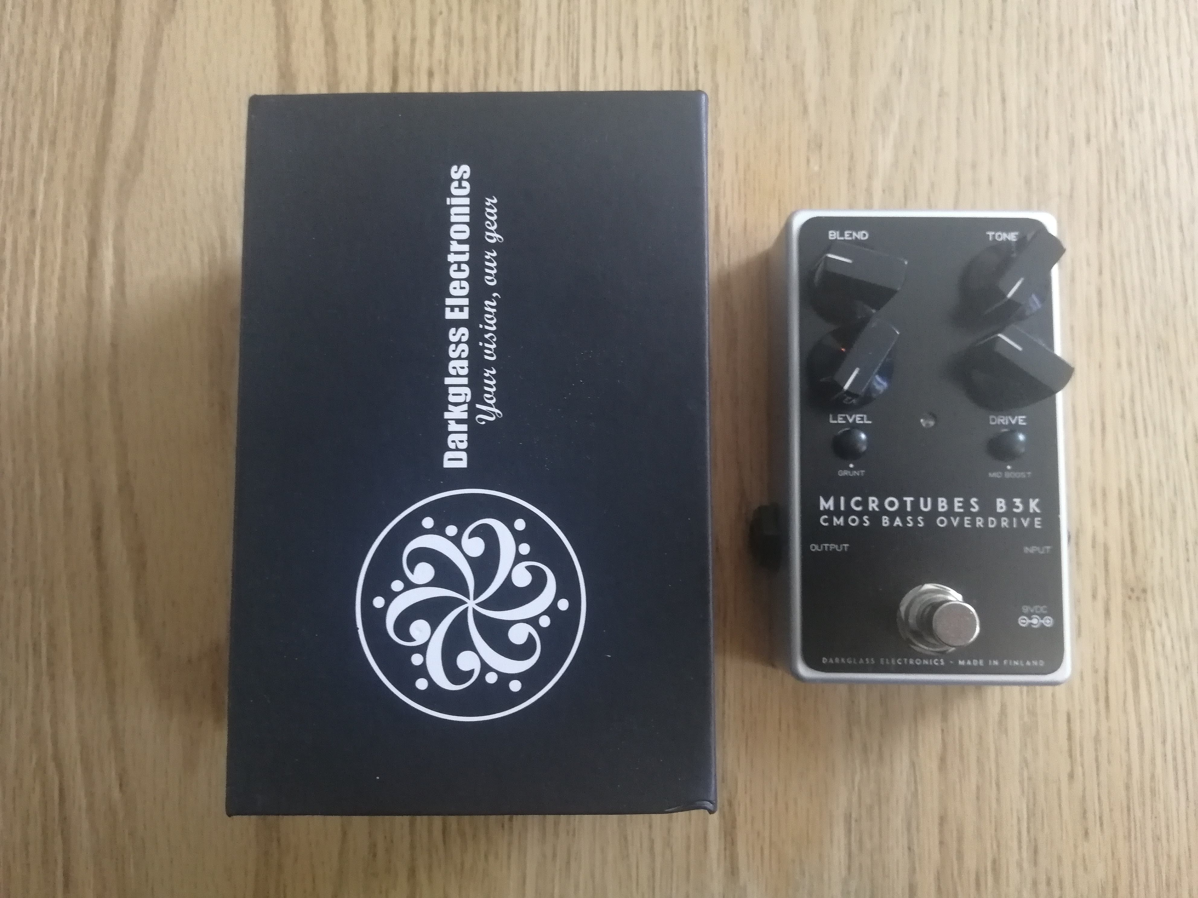 Microtubes B3K V2 - Darkglass Electronics Microtubes B3K V2 - Audiofanzine