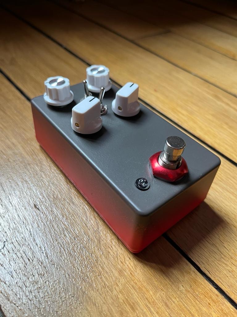 Microtubes B3K V2 - Darkglass Electronics Microtubes B3K V2 - Audiofanzine