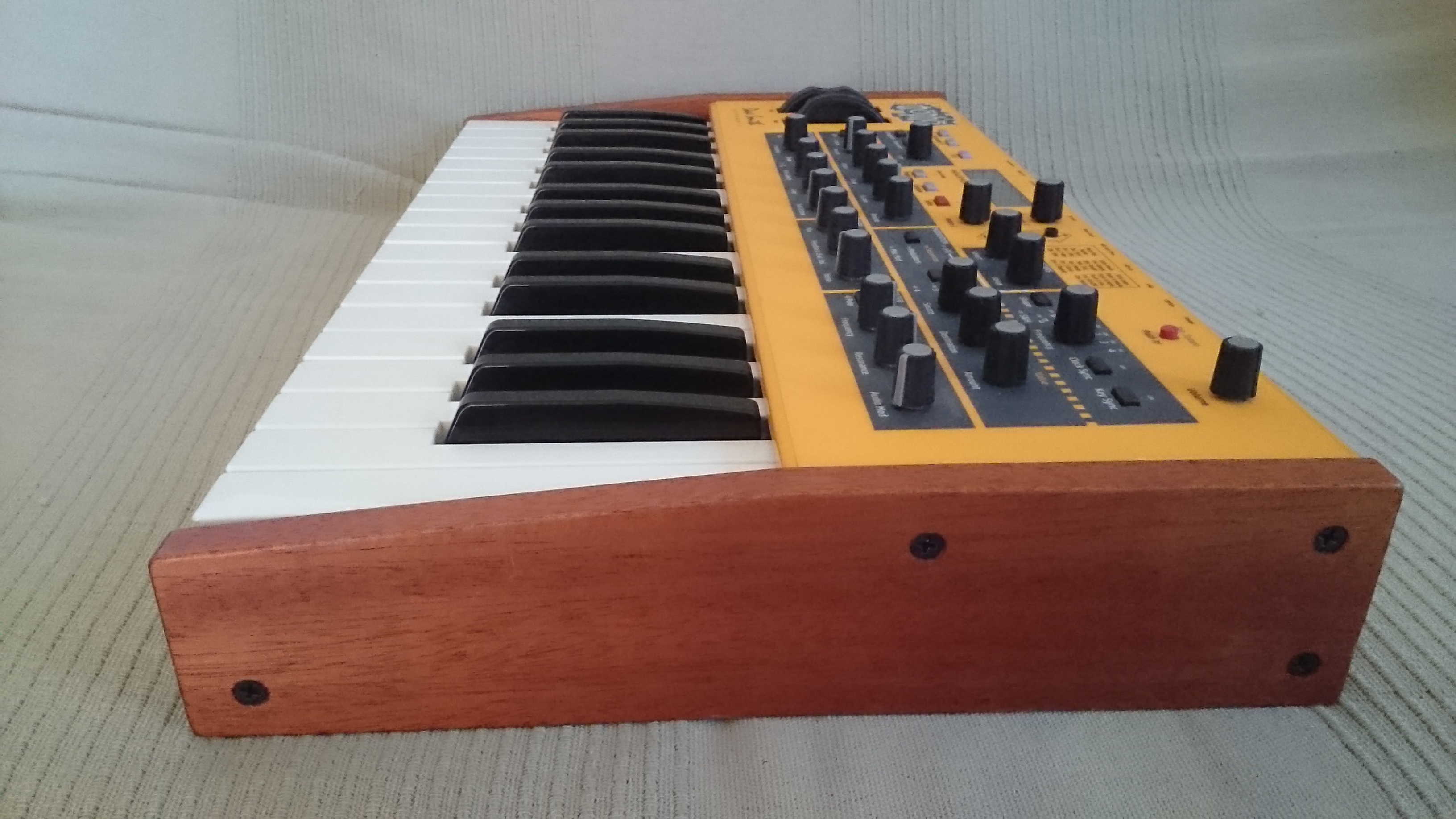 Mopho Keyboard - Dave Smith Instruments Mopho Keyboard - Audiofanzine