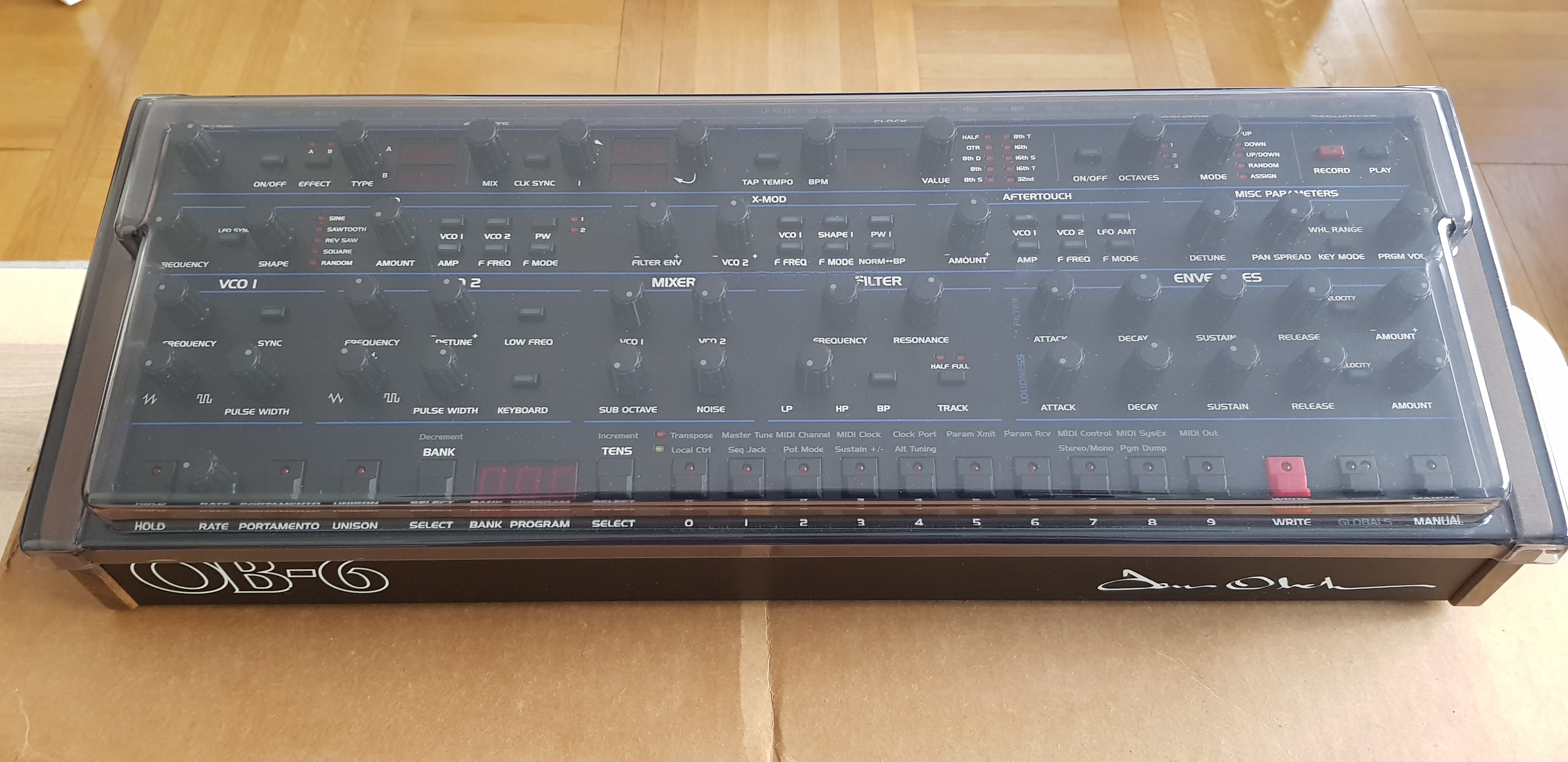 OB-6 Desktop - Dave Smith Instruments OB-6 Desktop - Audiofanzine