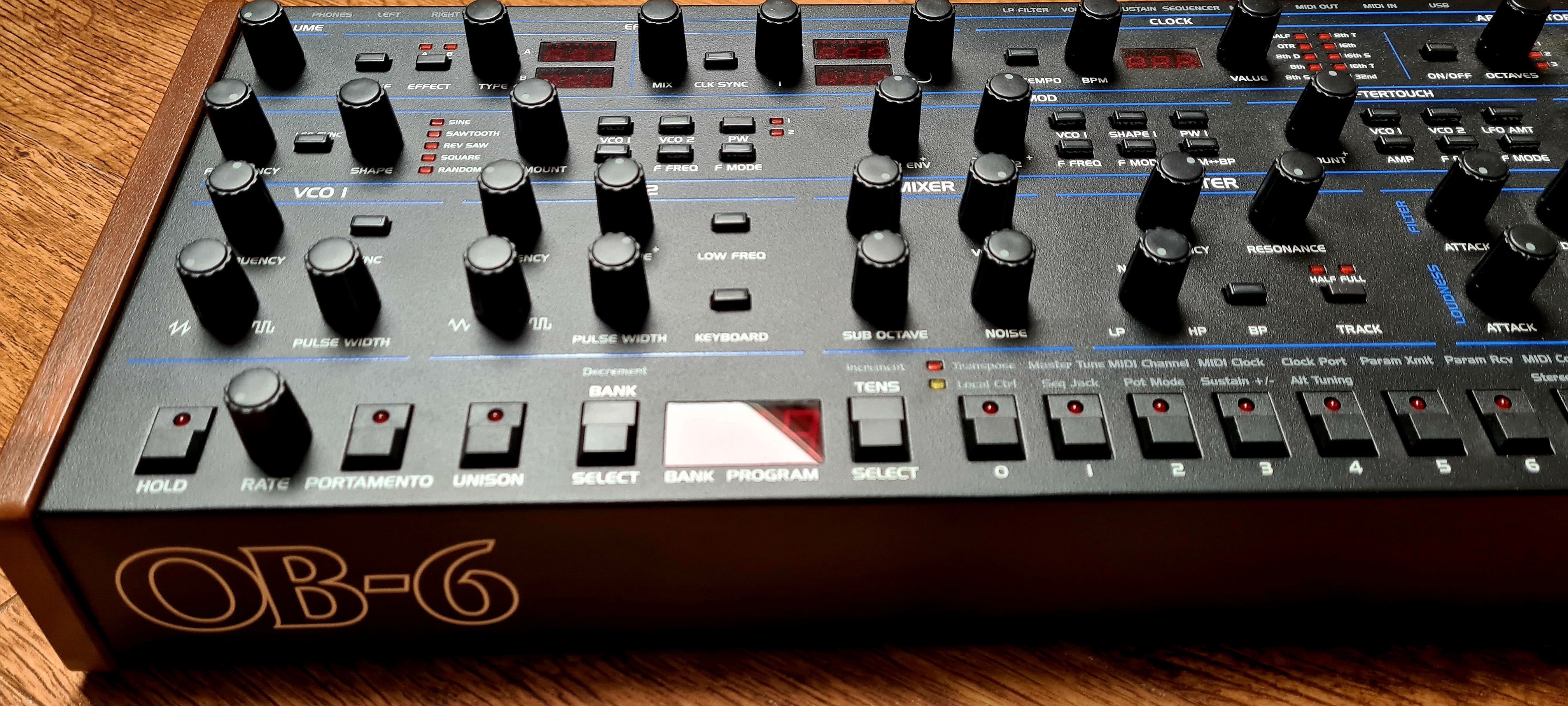 OB-6 Desktop - Dave Smith Instruments OB-6 Desktop - Audiofanzine