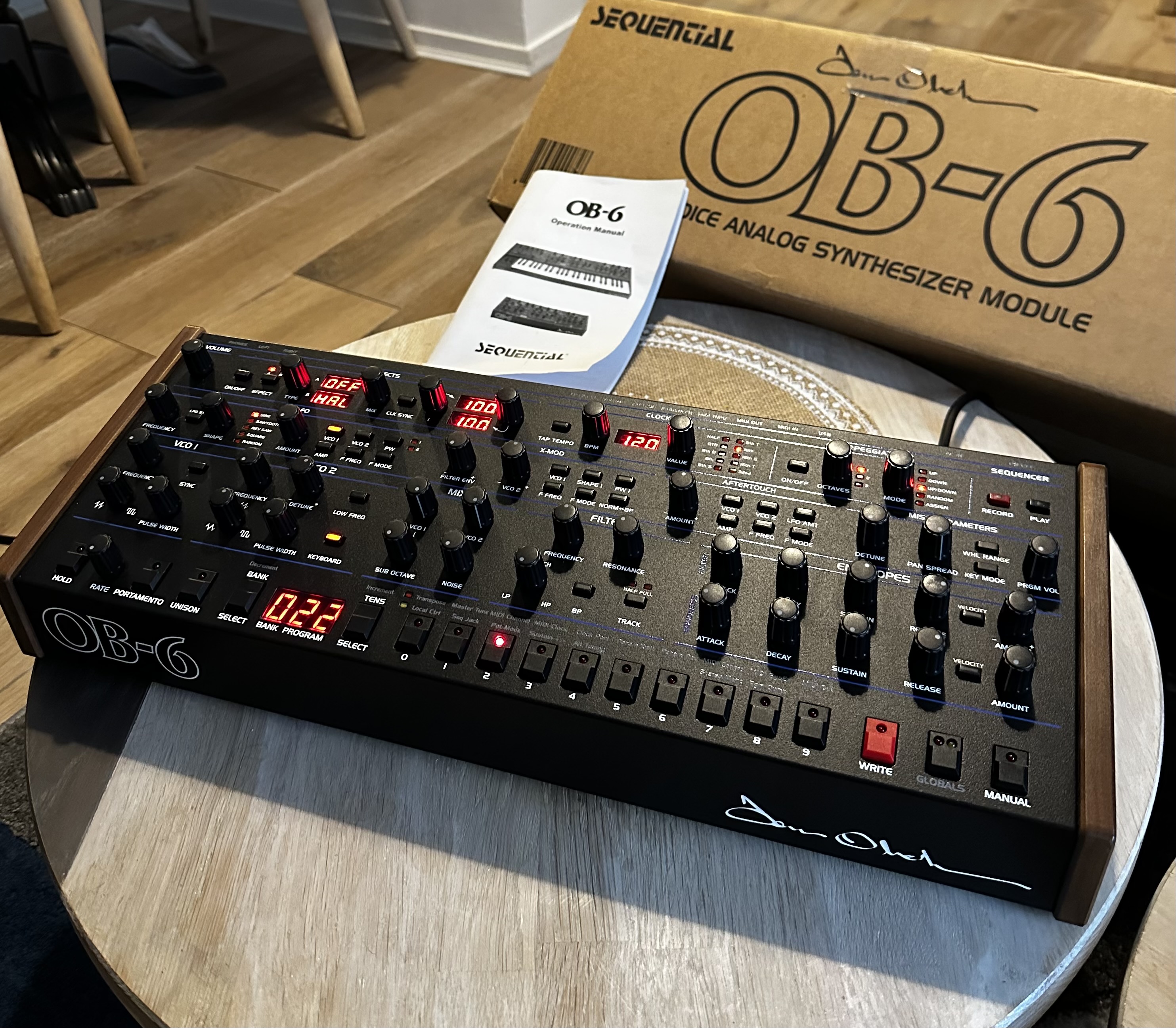 OB-6 Desktop - Dave Smith Instruments OB-6 Desktop - Audiofanzine