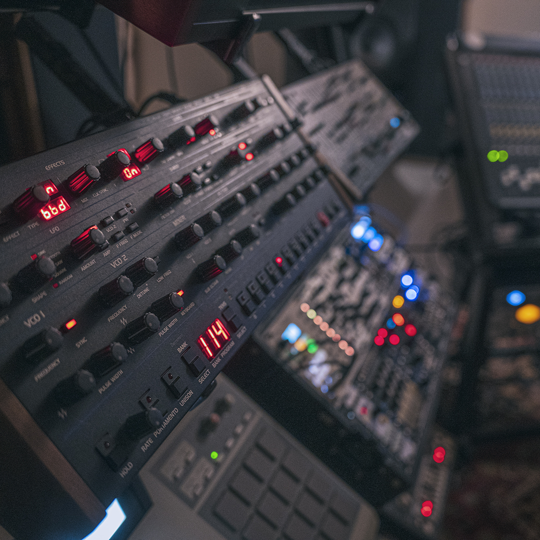 OB-6 Desktop - Dave Smith Instruments OB-6 Desktop - Audiofanzine