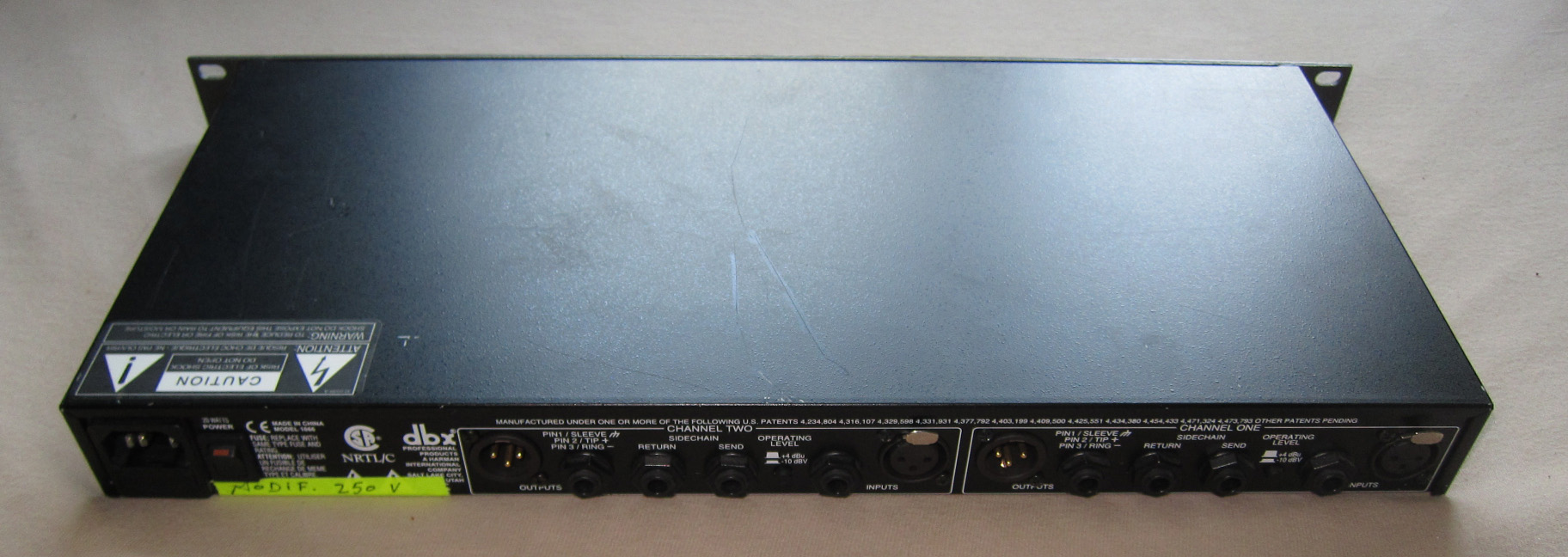 1066 - dbx 1066 - Audiofanzine