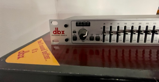 215s - dbx 215s - Audiofanzine