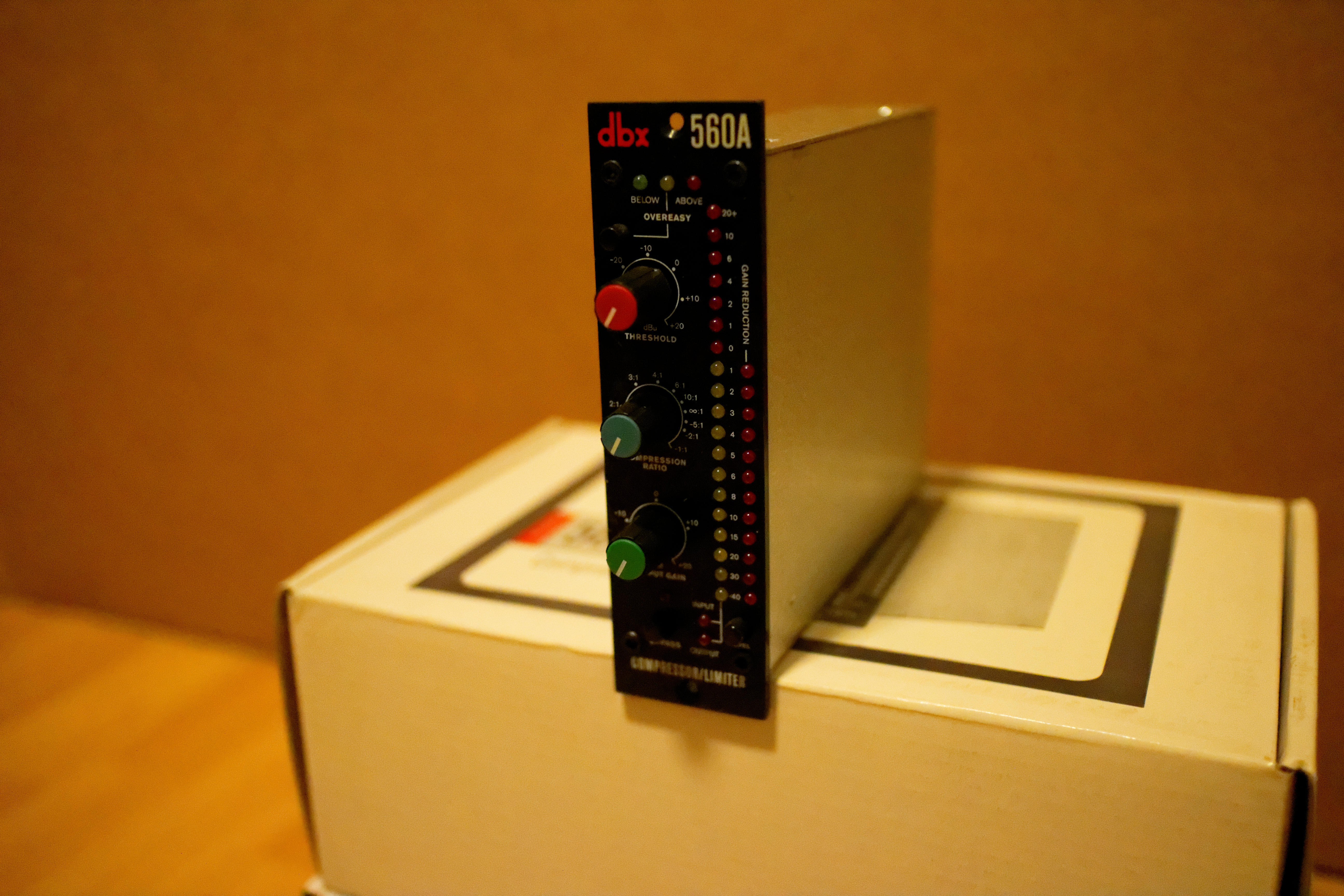 560A COMPRESSOR/LIMITER - dbx 560A Compressor/Limiter - Audiofanzine