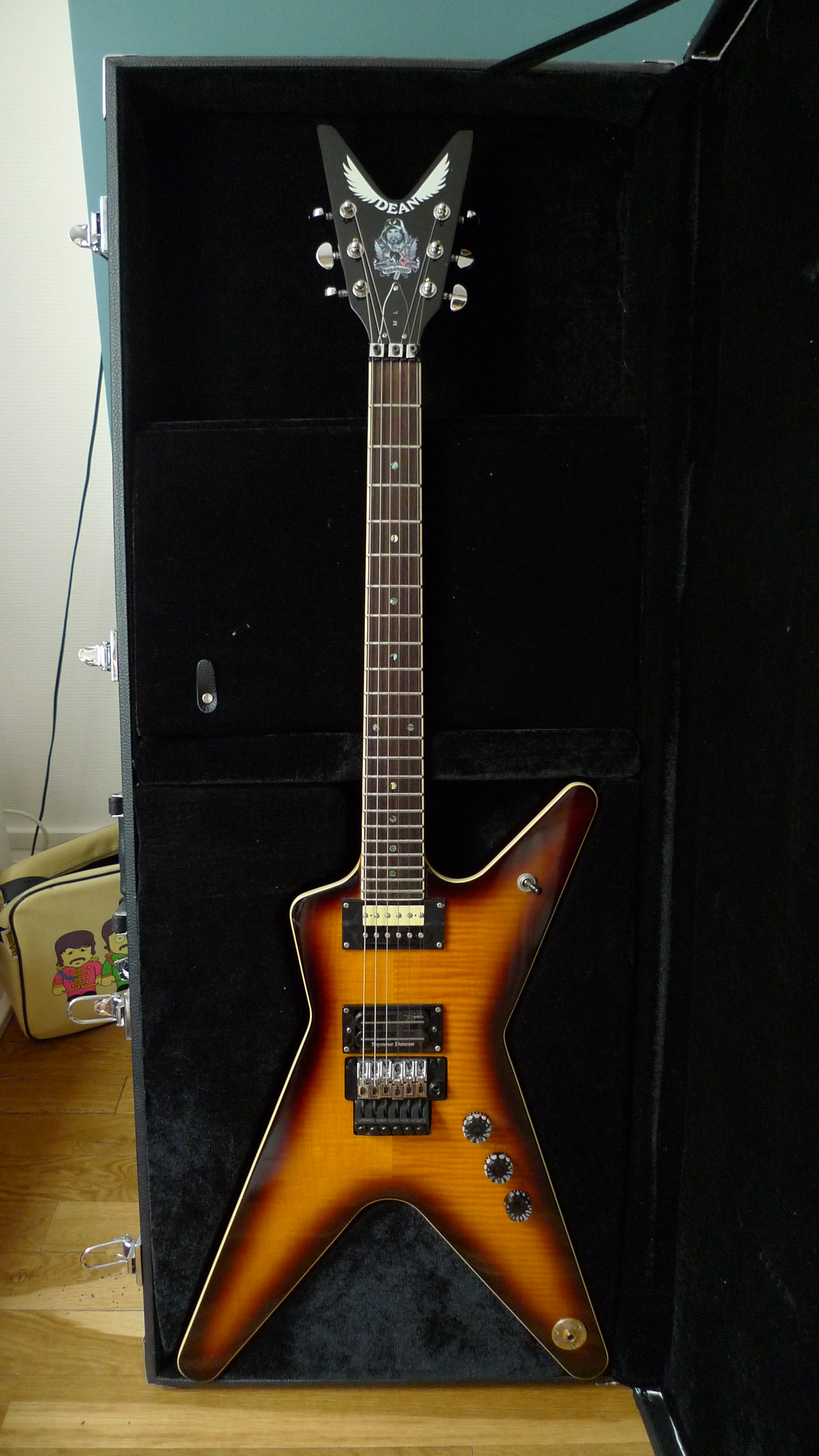 Photo Dean Guitars Dimebag ML FBD Tribute : L1110535.JPG (#1827762 ...