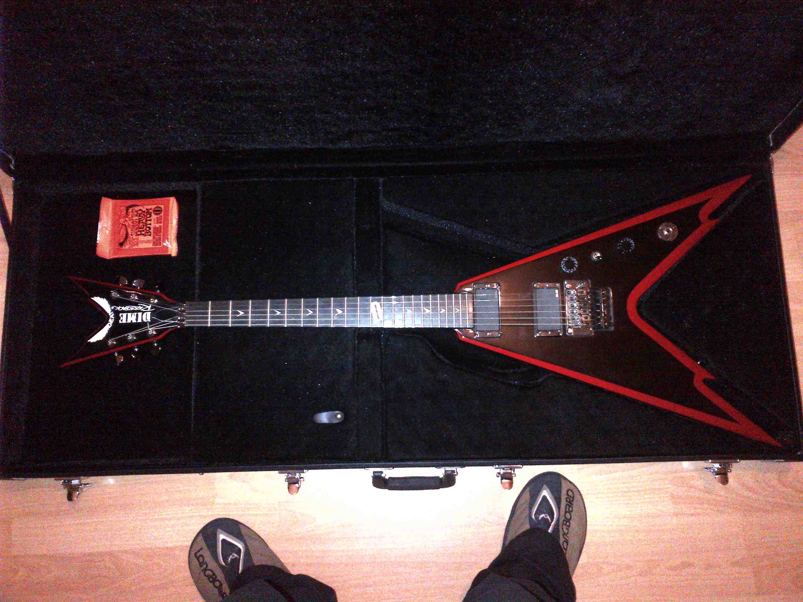 Dean Guitars Razorback V 255 image (#359321) - Audiofanzine