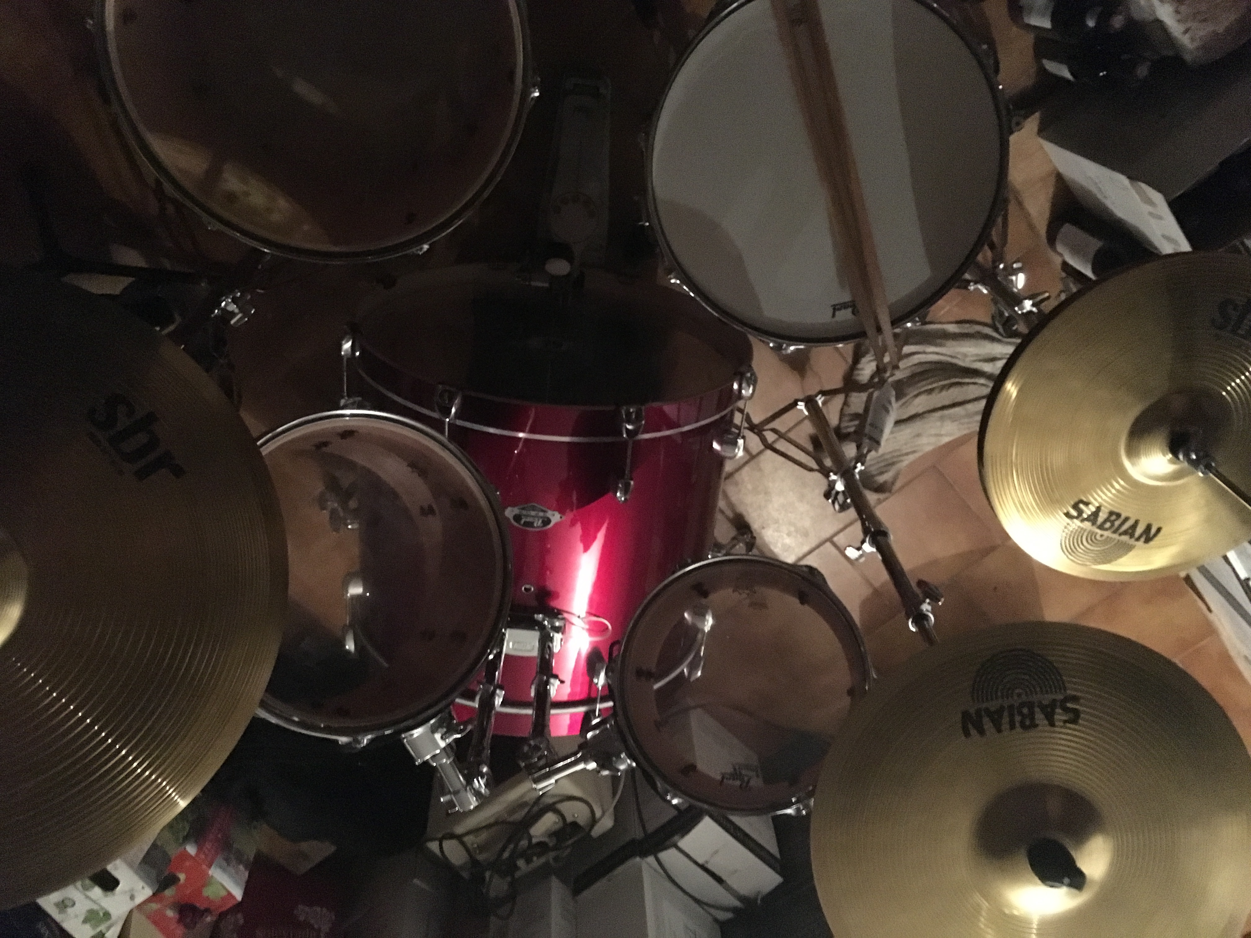 BATTERIE COMPLETE - Deep Drums Batterie complete - Audiofanzine