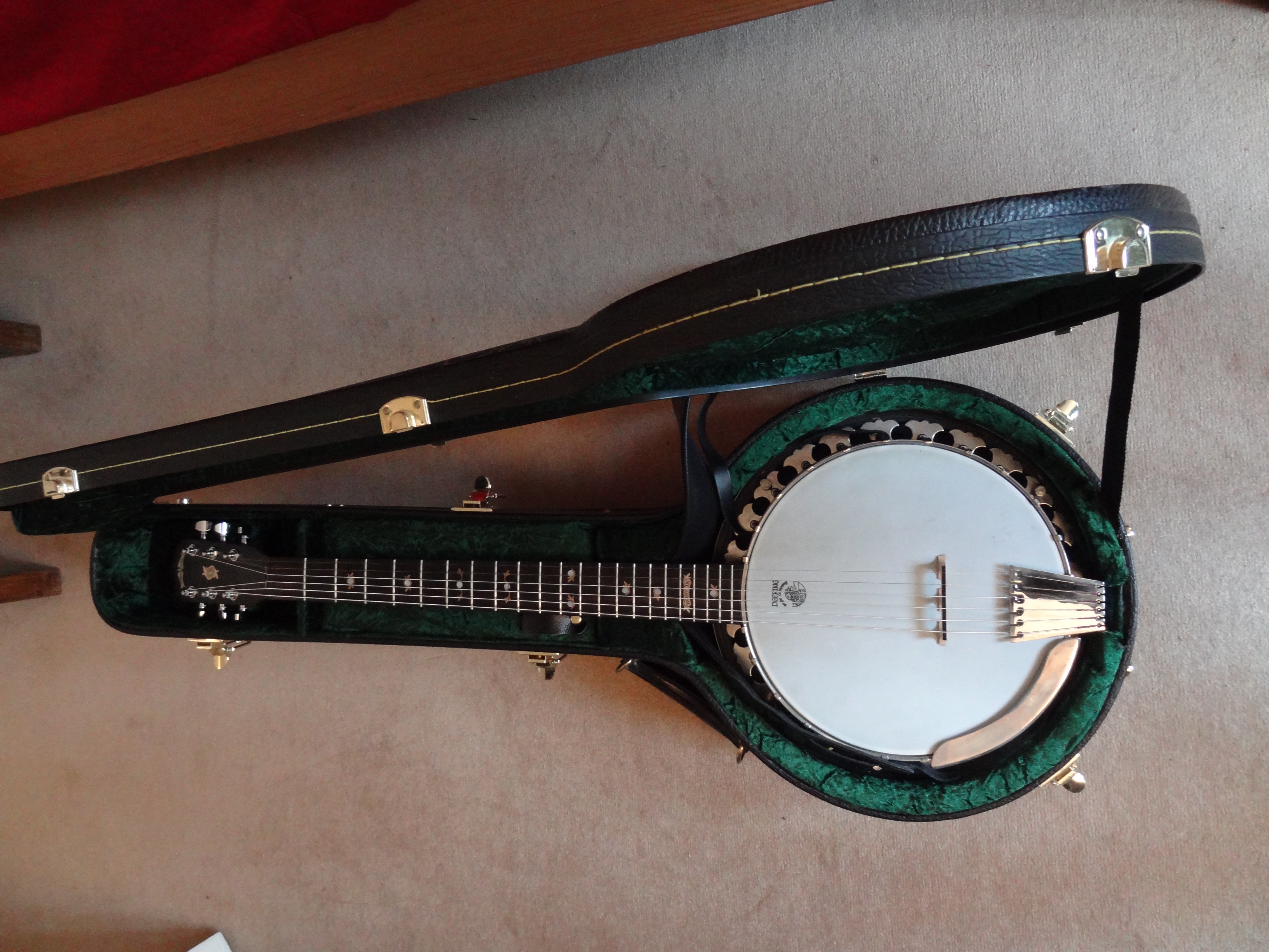 BOSTON 6-STRING BANJO - Deering Boston 6-String Banjo - Audiofanzine BOSTON 6-STRING BANJO - Deering Boston 6-String Banjo - Audiofanzine