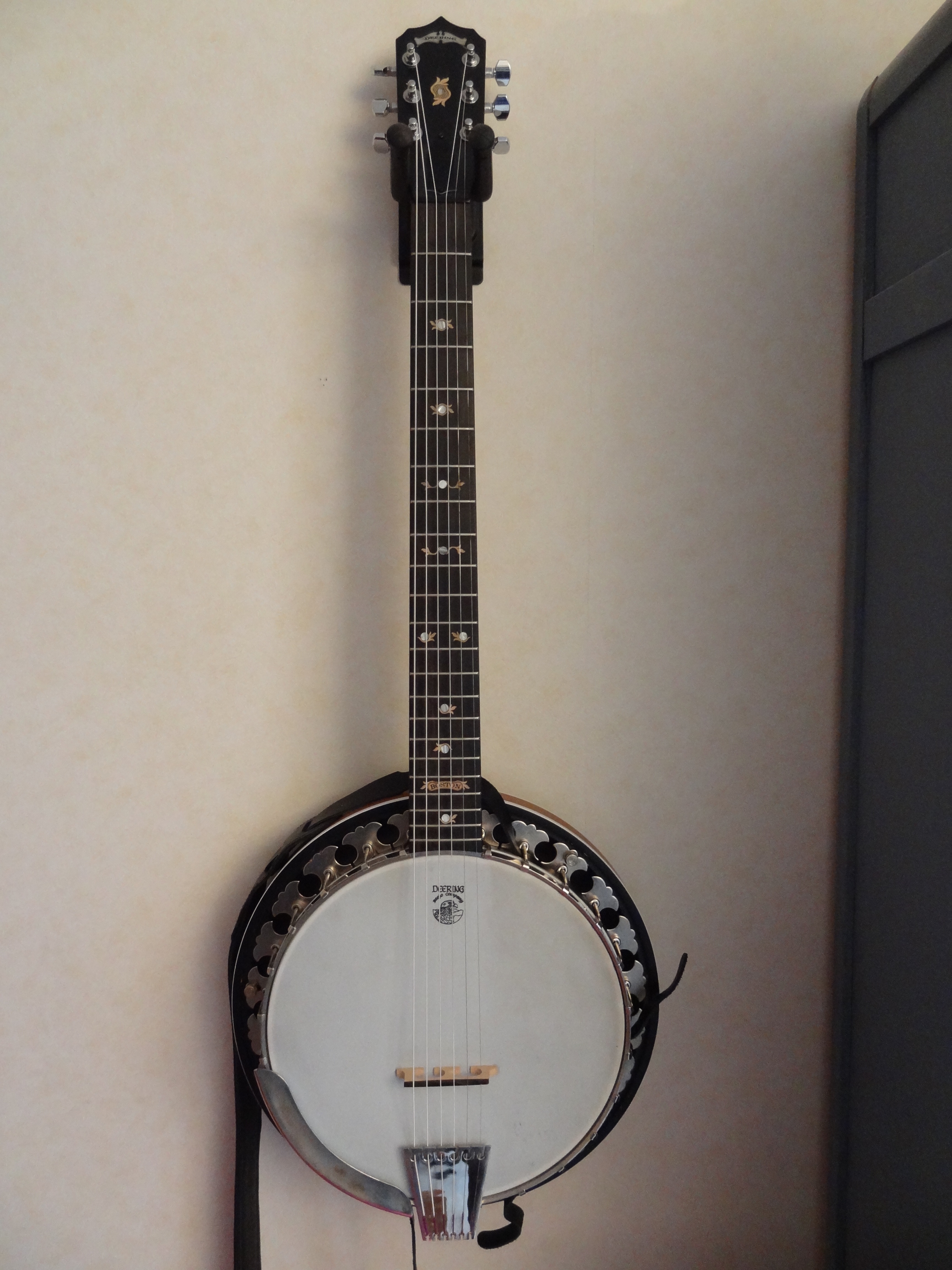BOSTON 6-STRING BANJO - Deering Boston 6-String Banjo - Audiofanzine BOSTON 6-STRING BANJO - Deering Boston 6-String Banjo - Audiofanzine