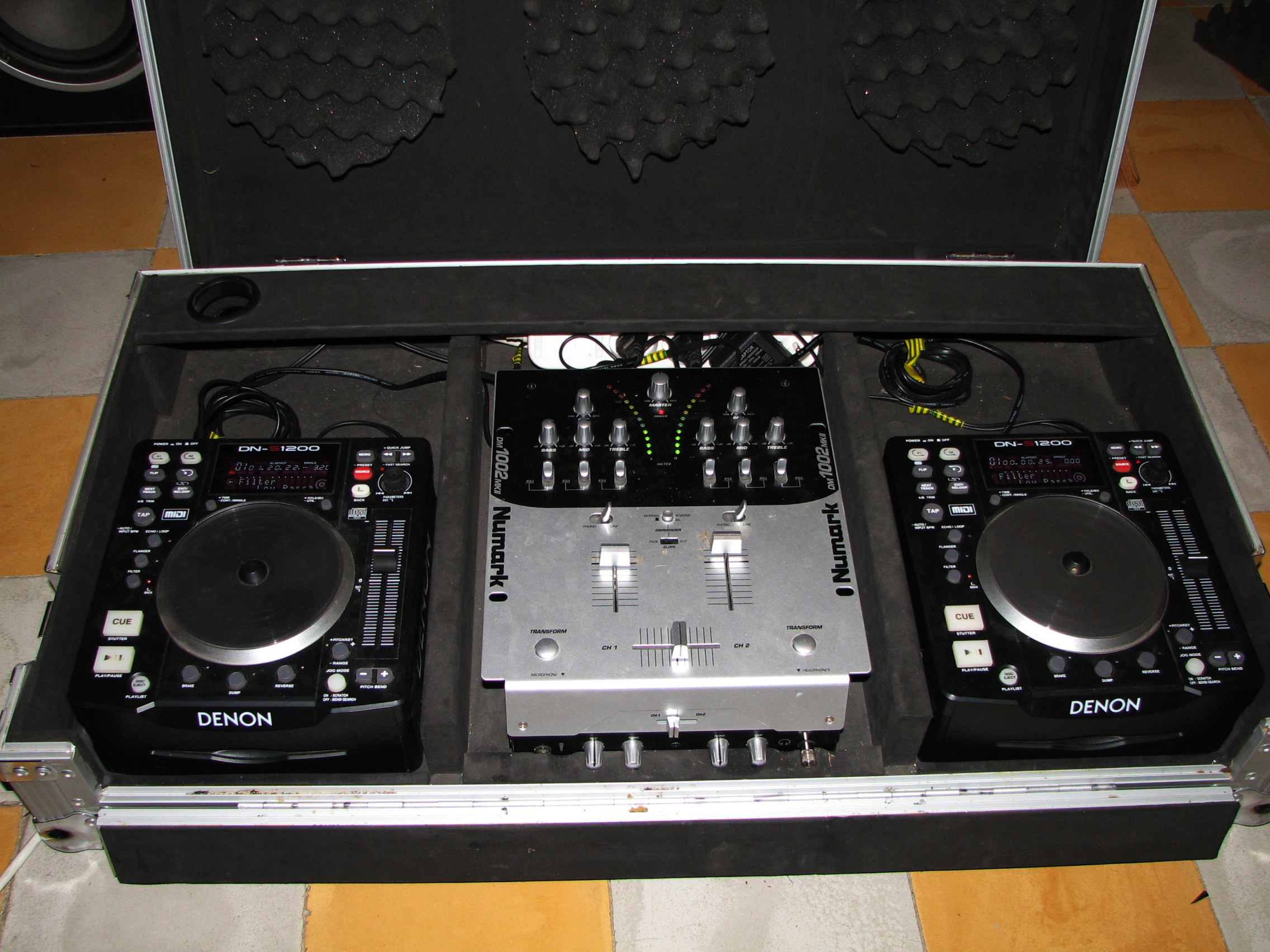 Denon DJ DN-S1200 image (#699995) - Audiofanzine