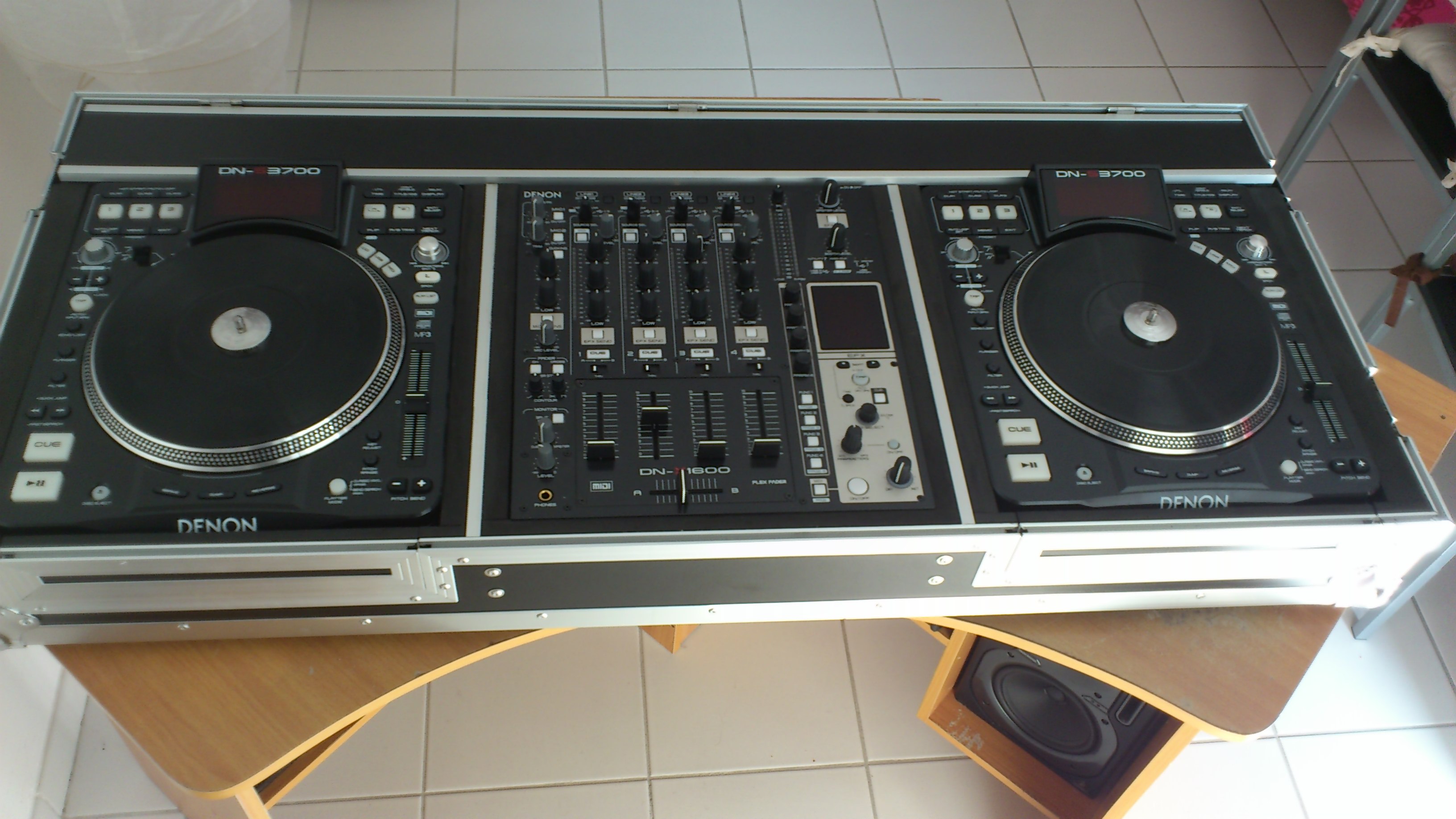 Denon DJ DN-S3700 image (#269129) - Audiofanzine