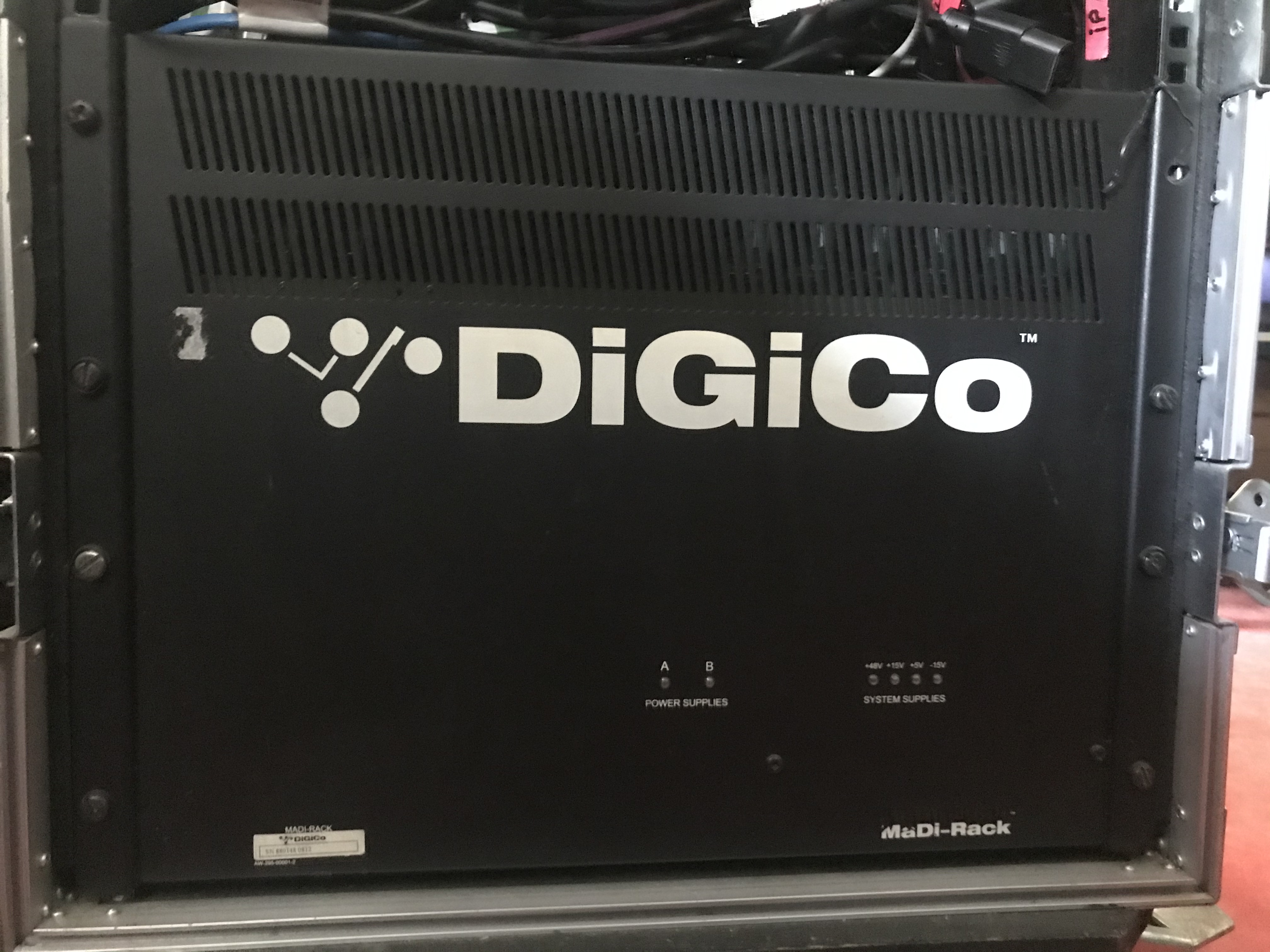 SD8 - DiGiCo SD8 - Audiofanzine