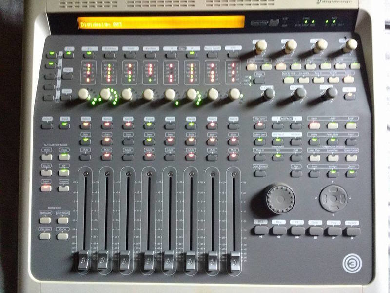 003 Factory - Digidesign 003 Factory - Audiofanzine