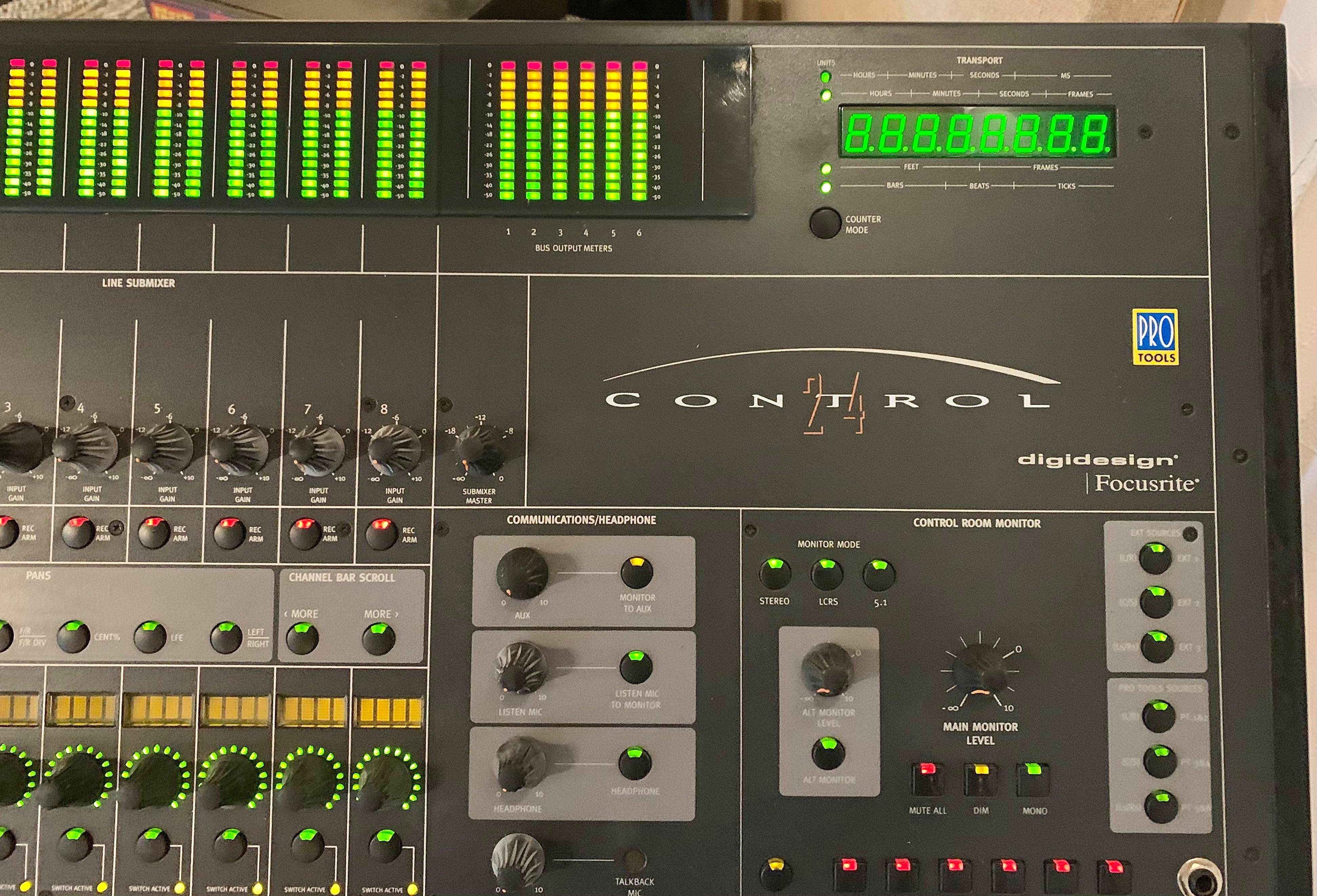 C24 - Digidesign C24 - Audiofanzine