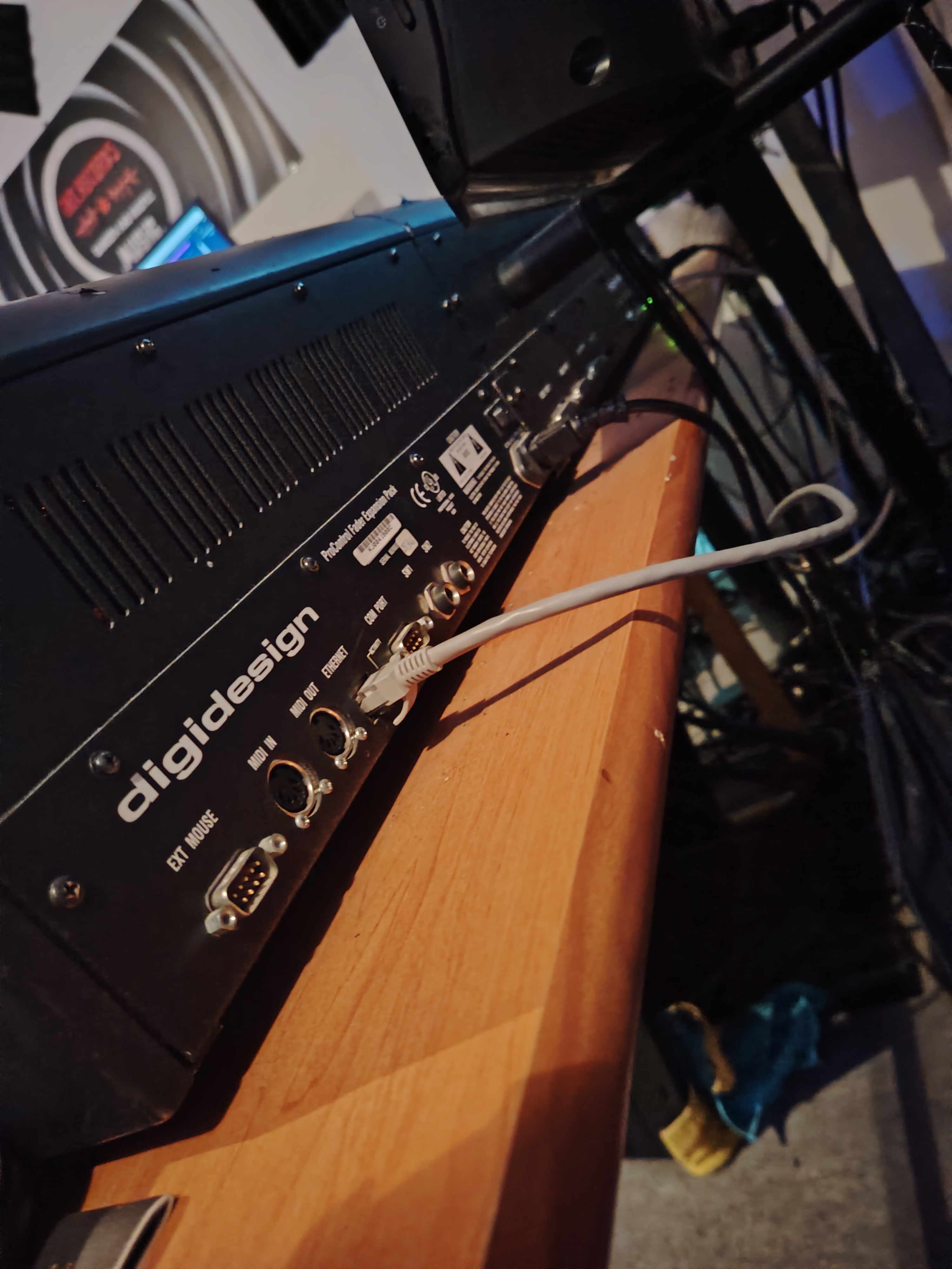 Pro Control - Digidesign Pro Control - Audiofanzine