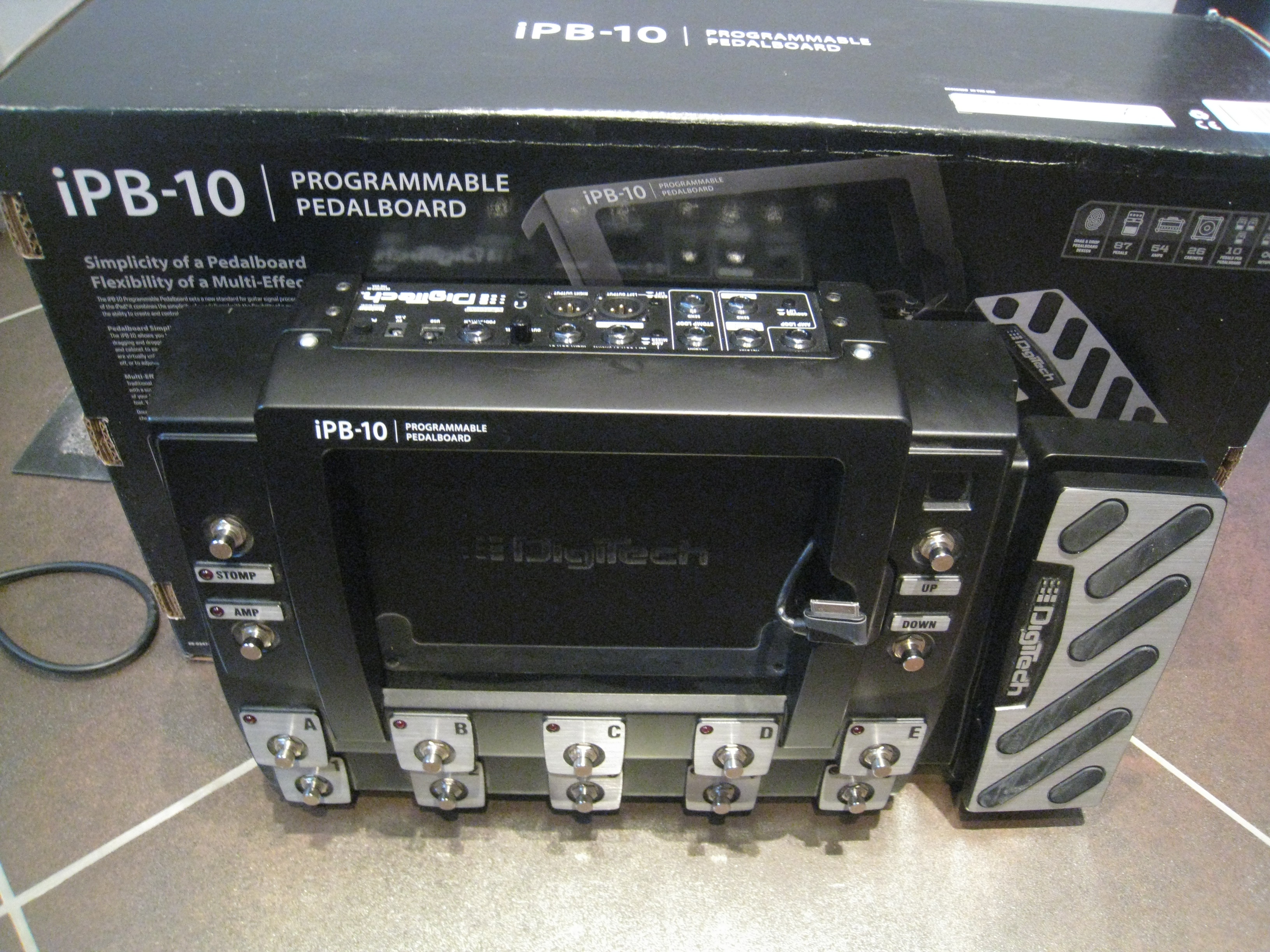 DigiTech iPB-10 Programmable Pedalboard image (#647765) - Audiofanzine