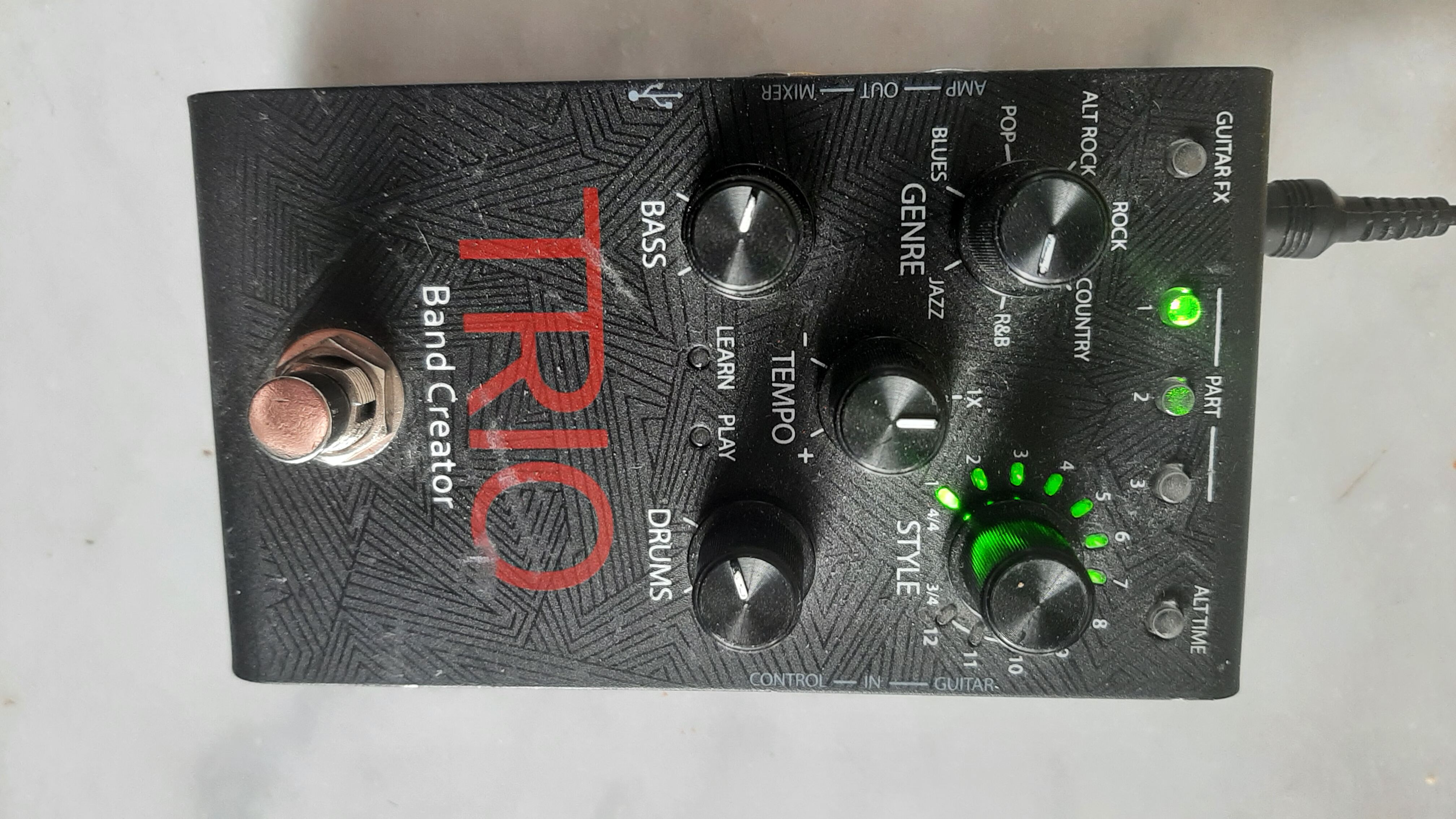 Trio Band Creator - DigiTech Trio Band Creator - Audiofanzine