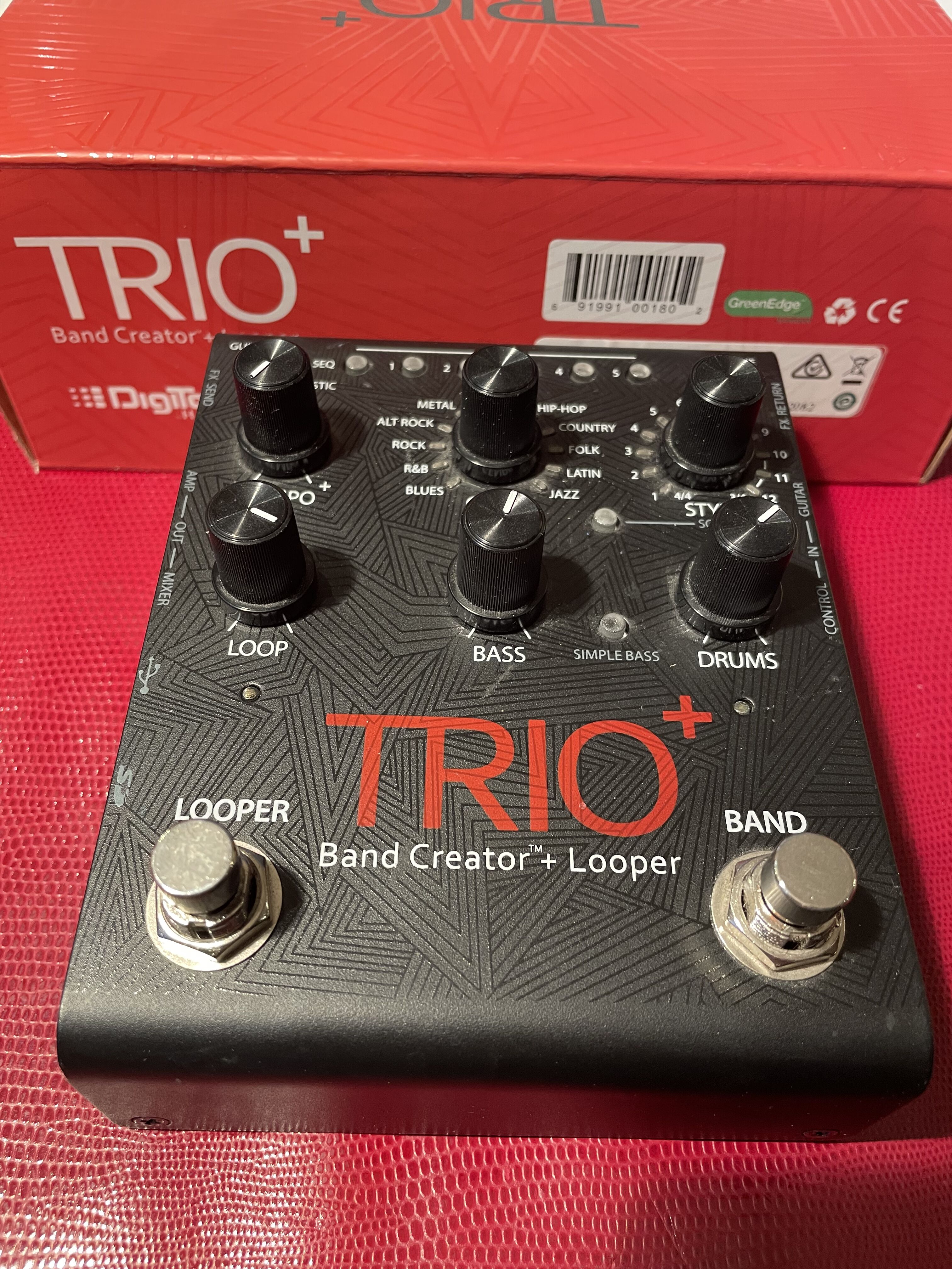 Trio+ Band Creator + Looper DigiTech - Audiofanzine