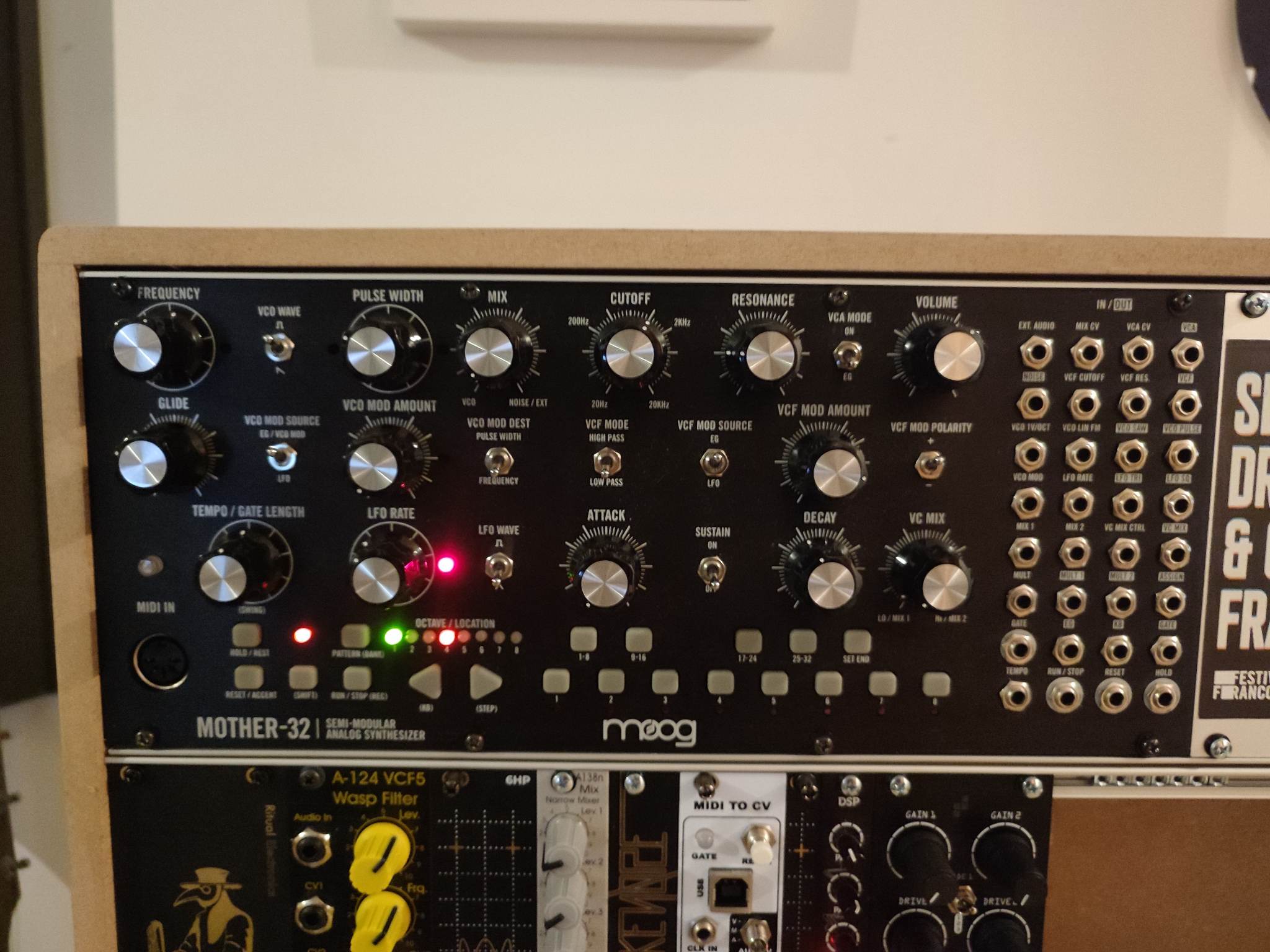 A-138n narrow mixer - Doepfer A-138n narrow mixer - Audiofanzine