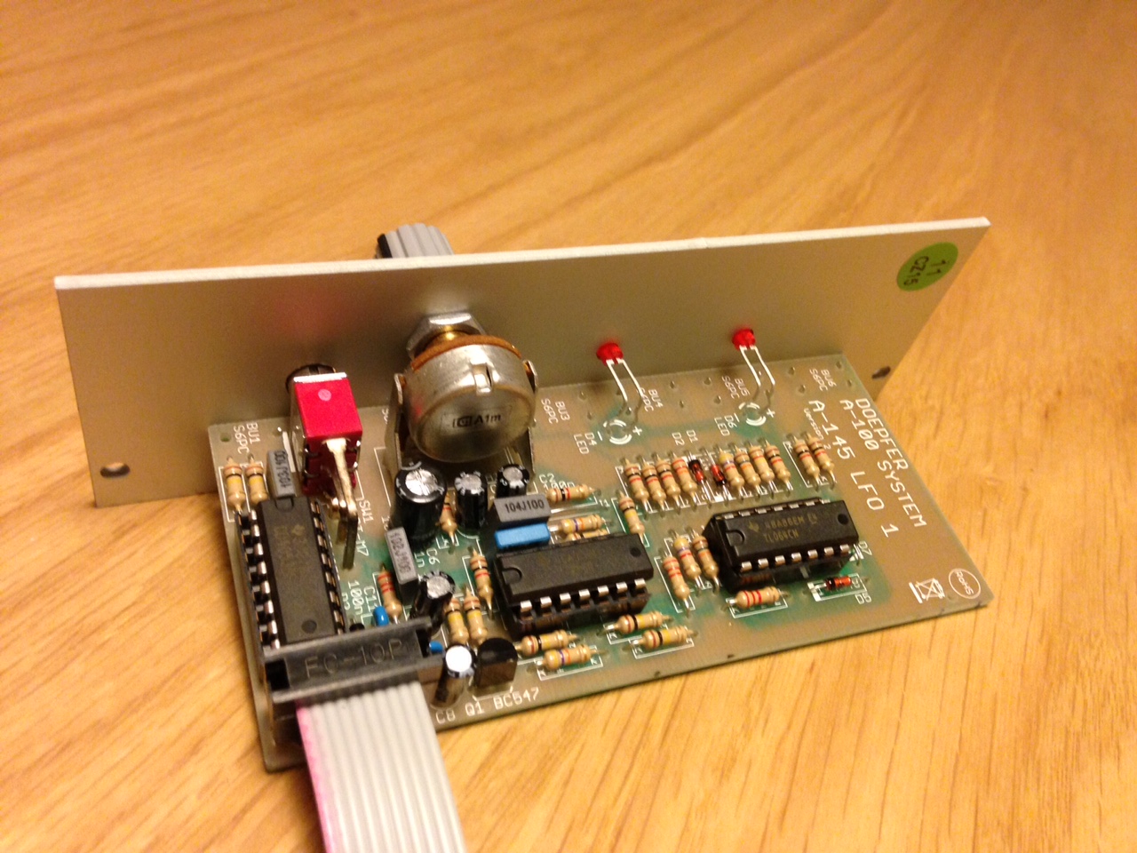 A-145 Low Frequency Oscillator LFO Doepfer - Audiofanzine