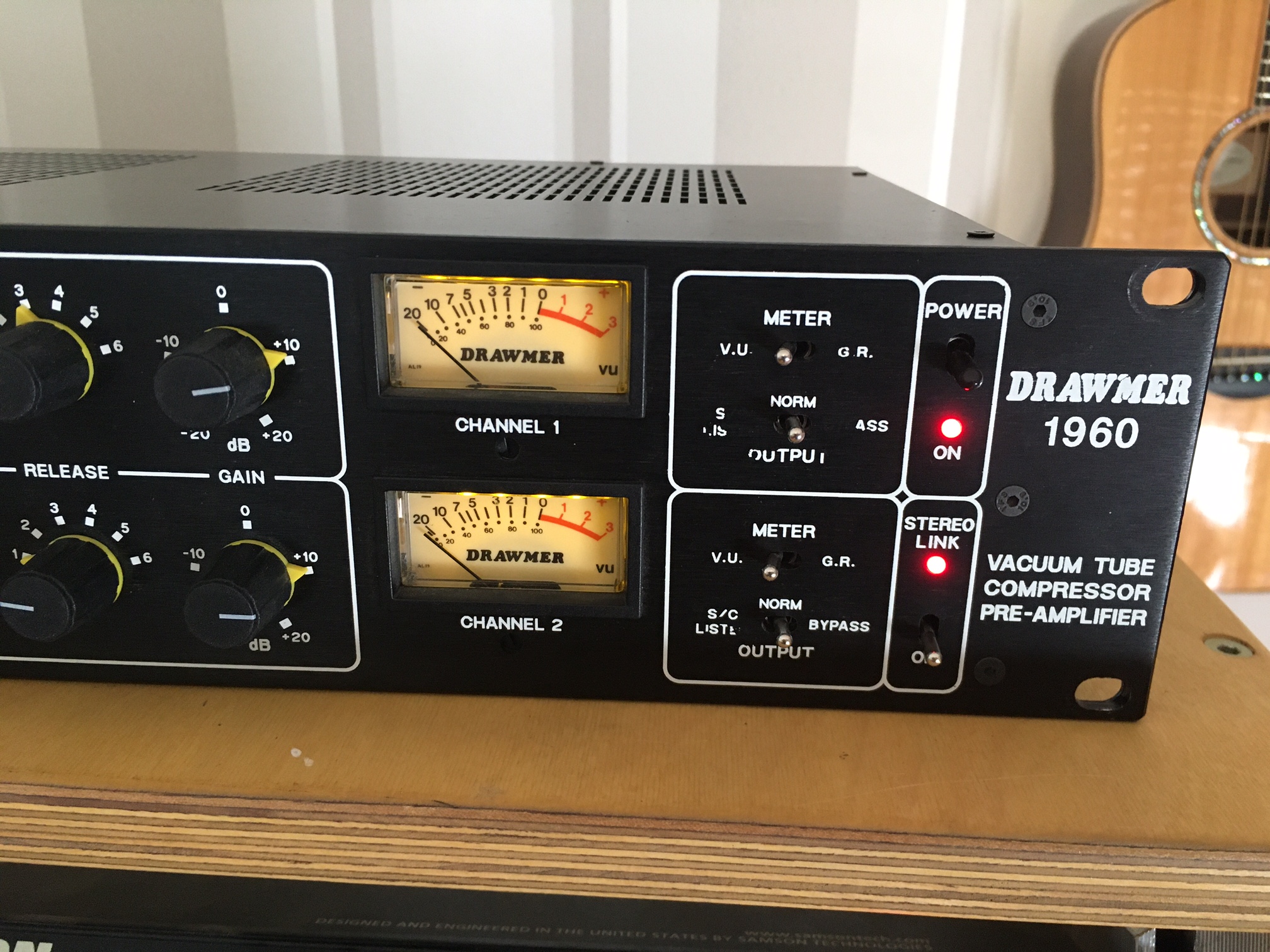 1960 - Drawmer 1960 - Audiofanzine